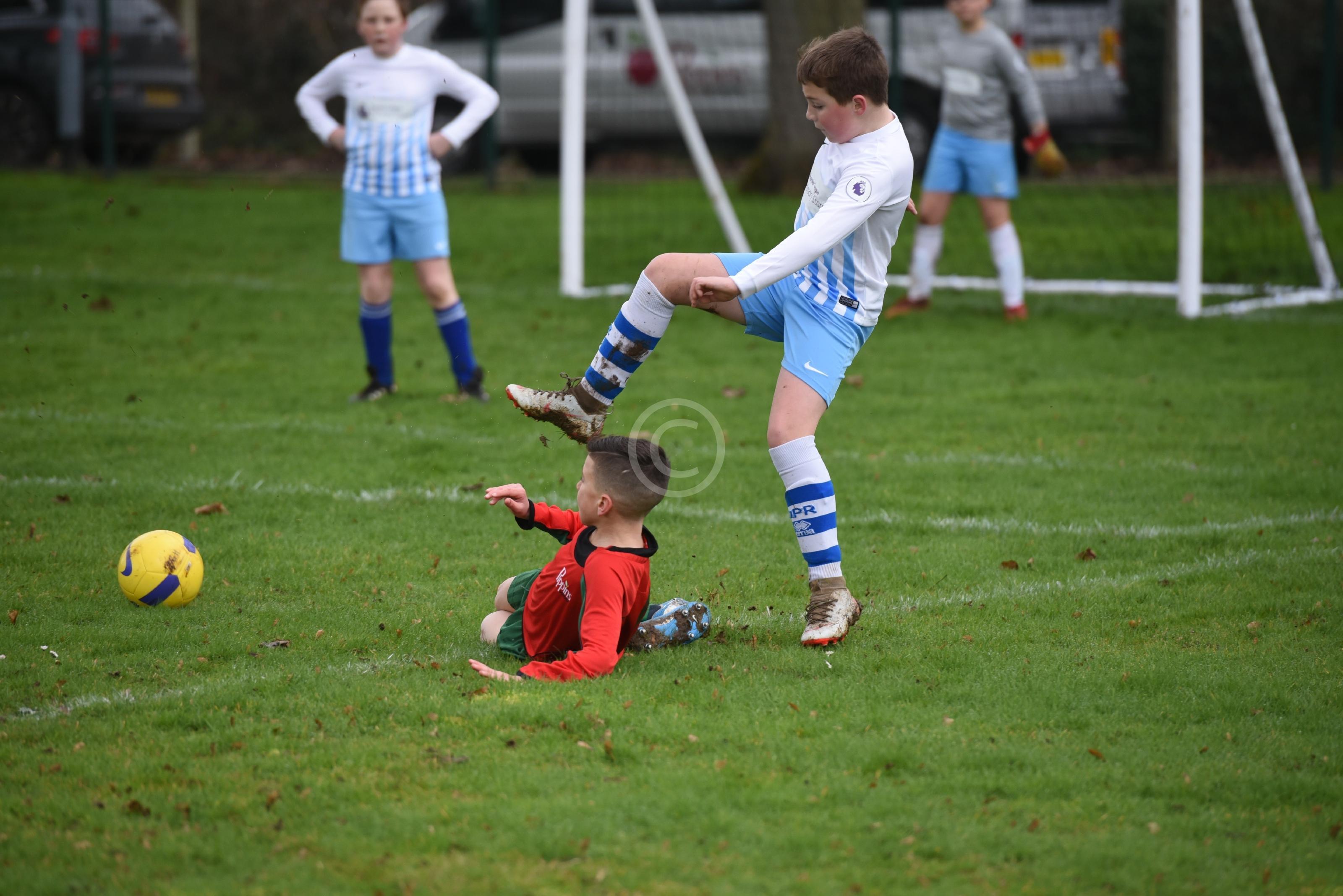 DATCHET 132411 - Photo 1 of 47 - Baylis Media Photos