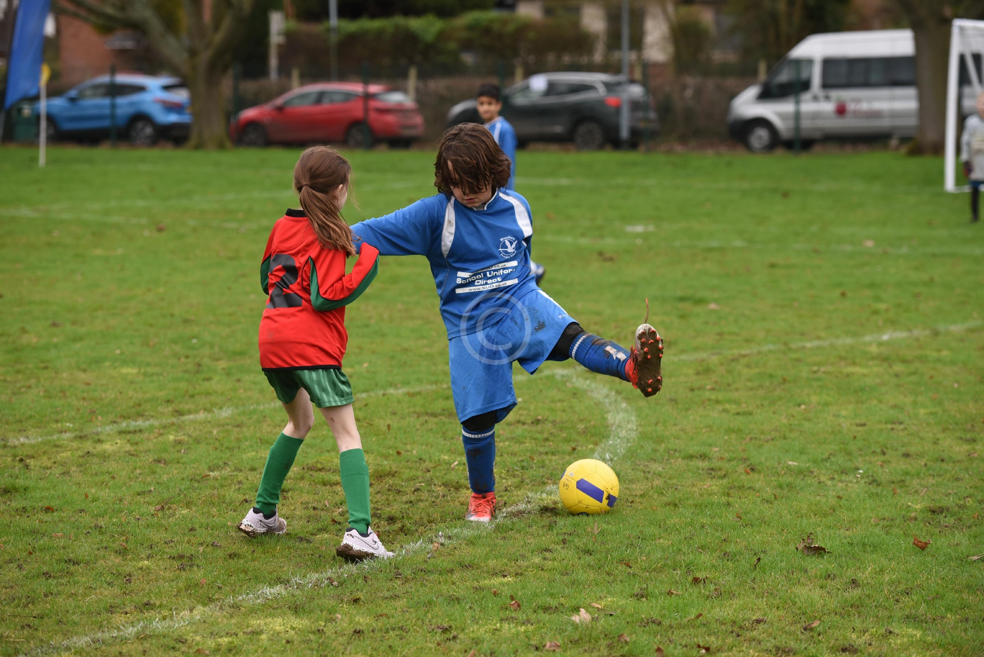 DATCHET 132411 - Photo 1 of 47 - Baylis Media Photos