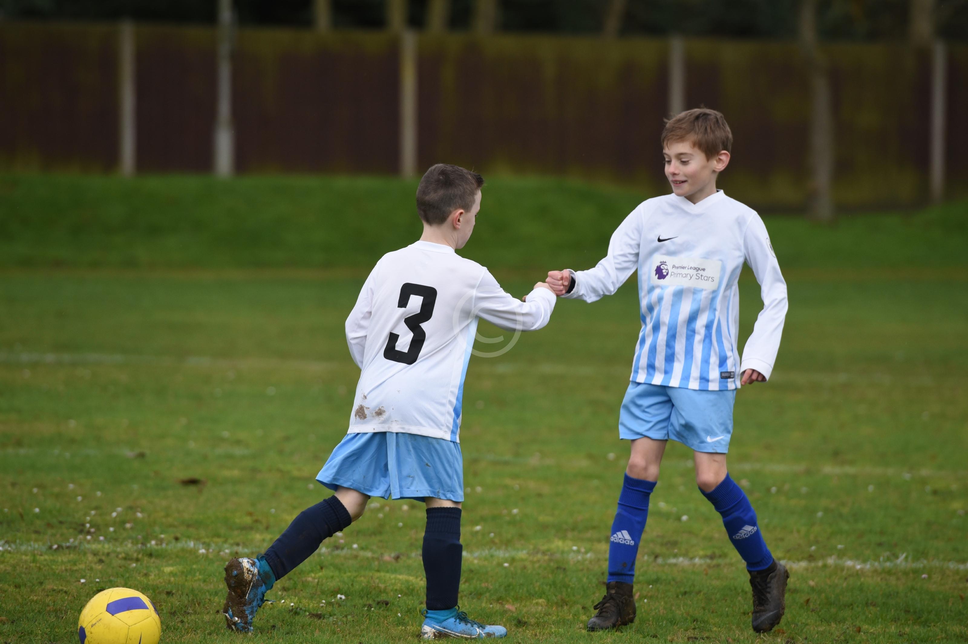 DATCHET 132411 - Photo 1 of 47 - Baylis Media Photos