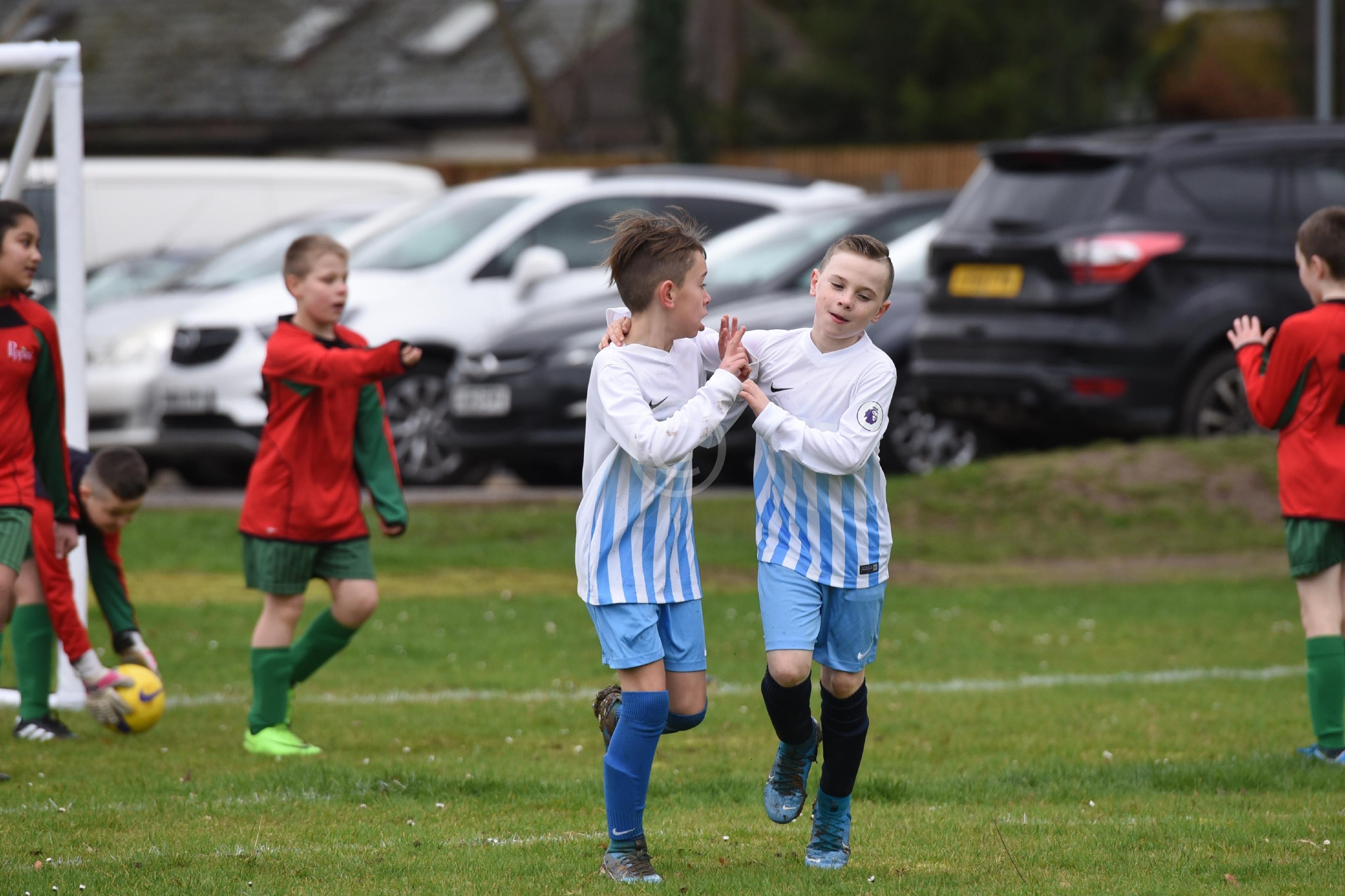 DATCHET 132411 - Photo 1 of 47 - Baylis Media Photos