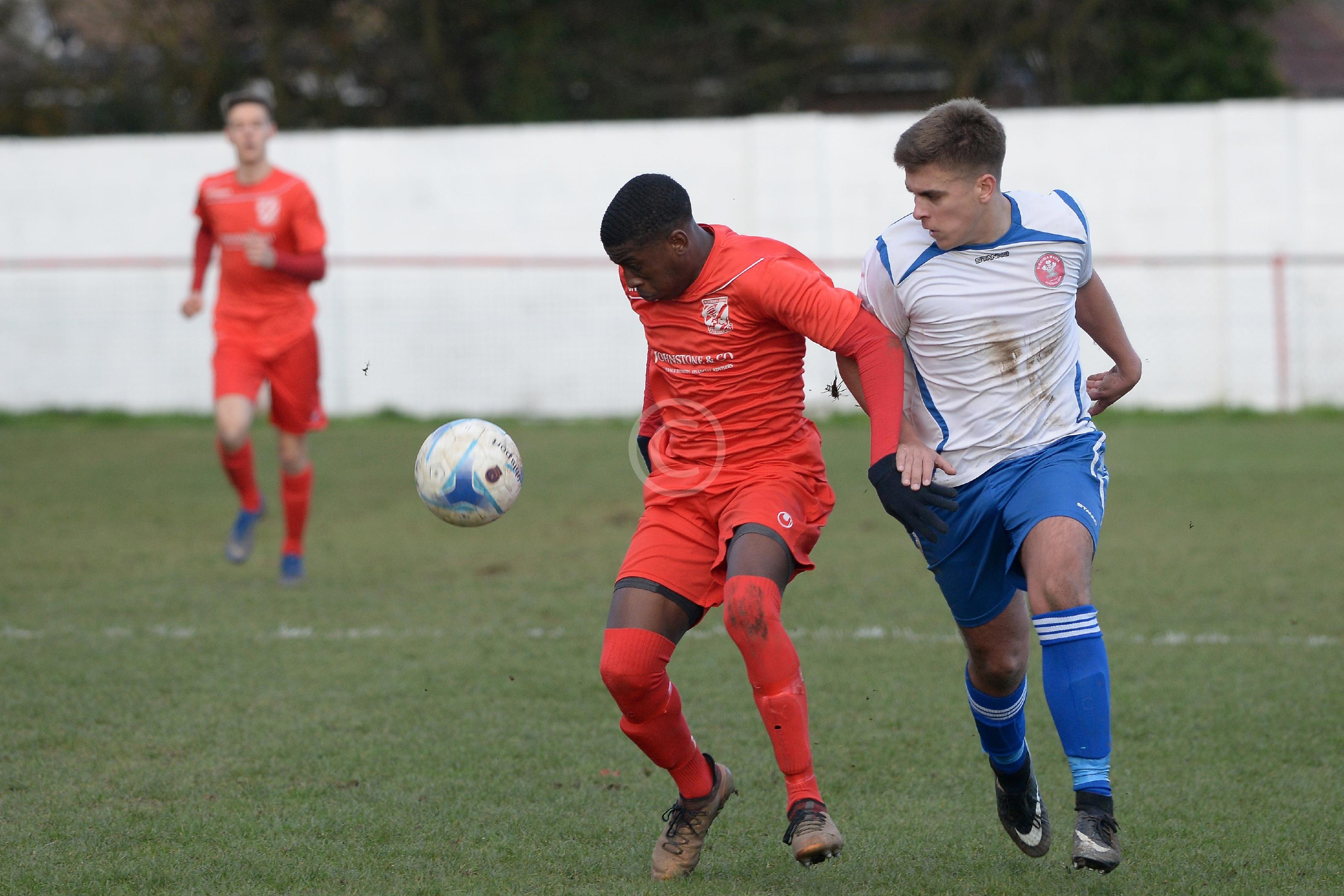 FOOTBALL 132472 - Photo 1 of 16 - Baylis Media Photos