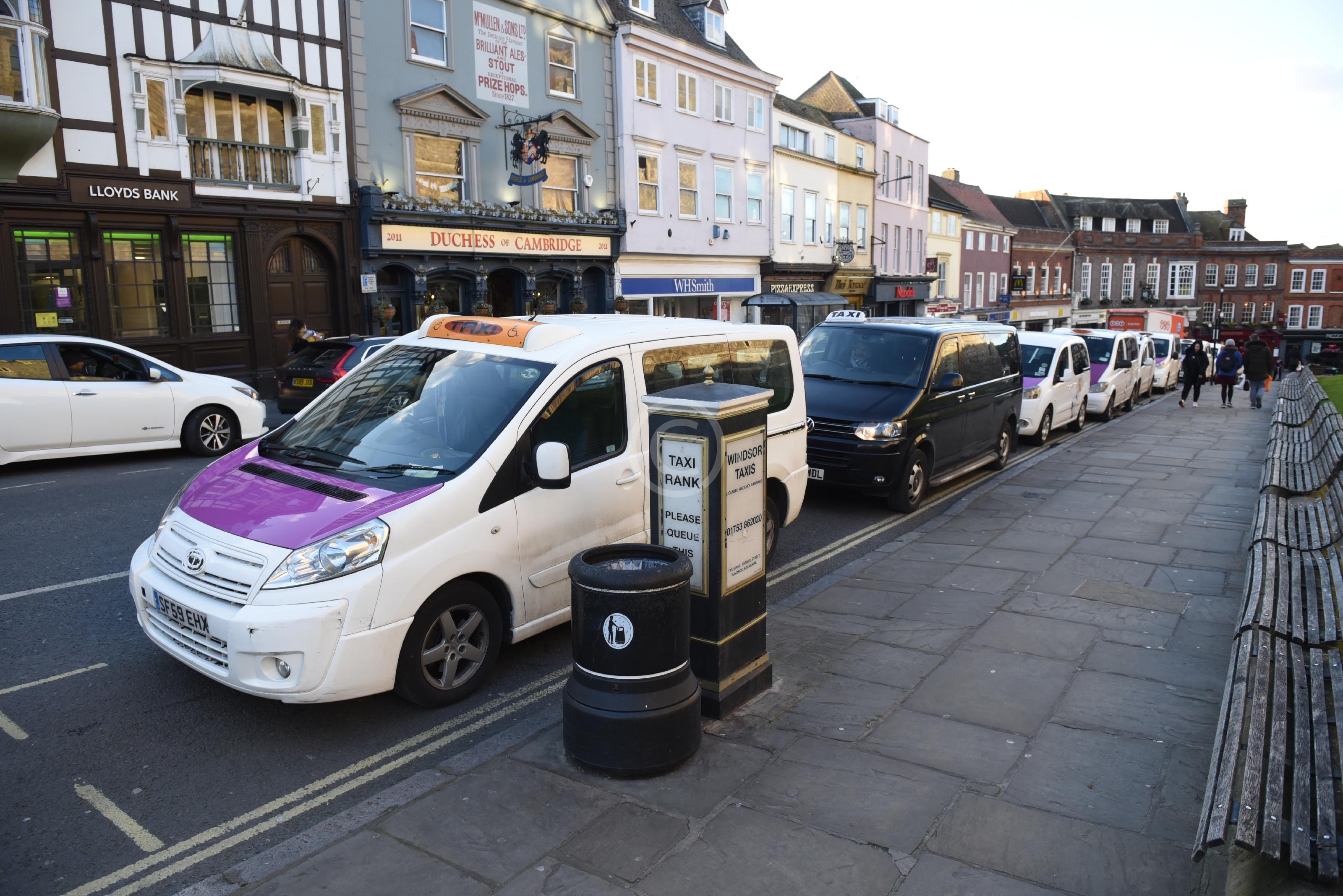 WINDSOR 132482 - Photo 1 of 9 - Baylis Media Photos