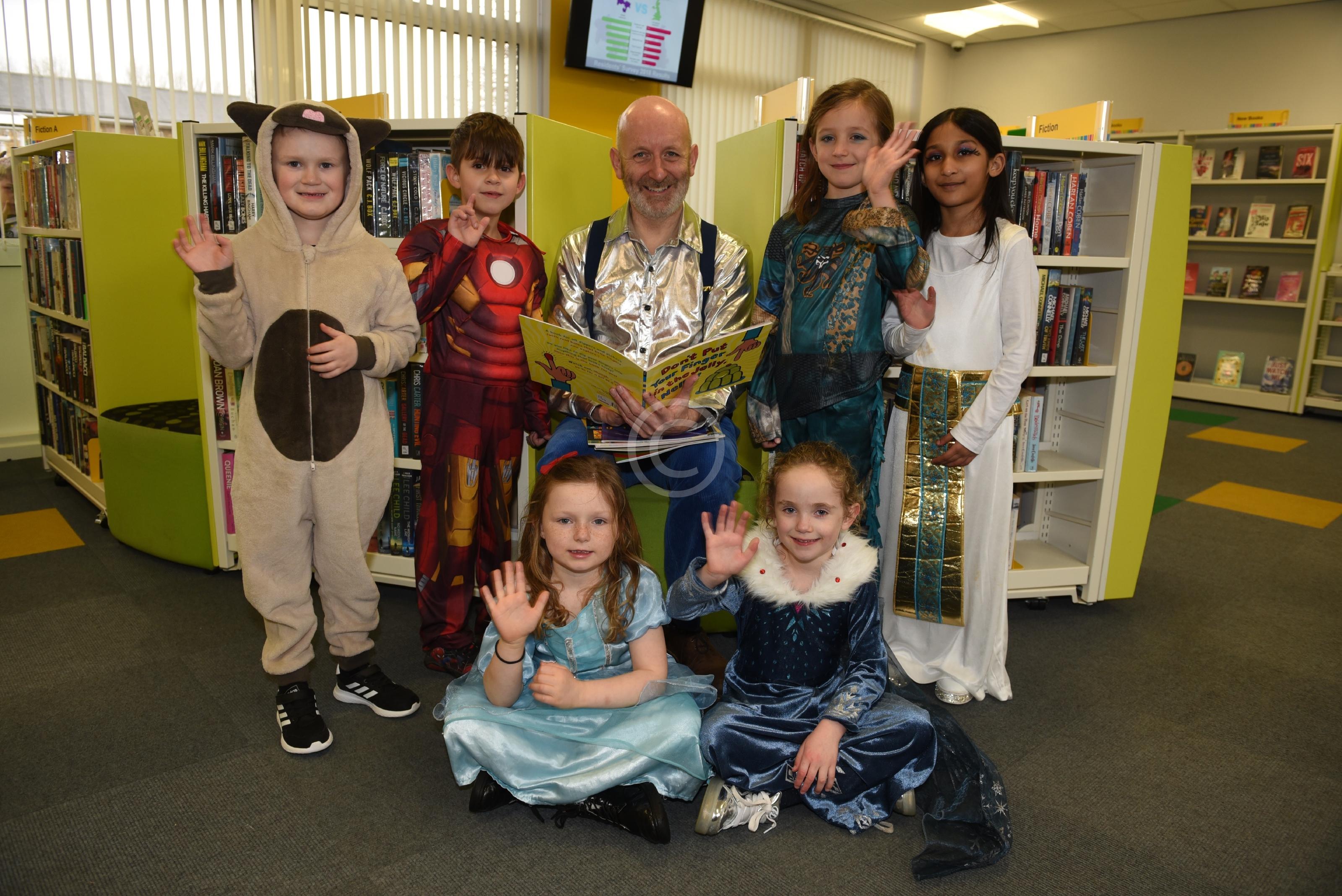 DEDWORTH 132566 - Photo 2 of 6 - Baylis Media Photos