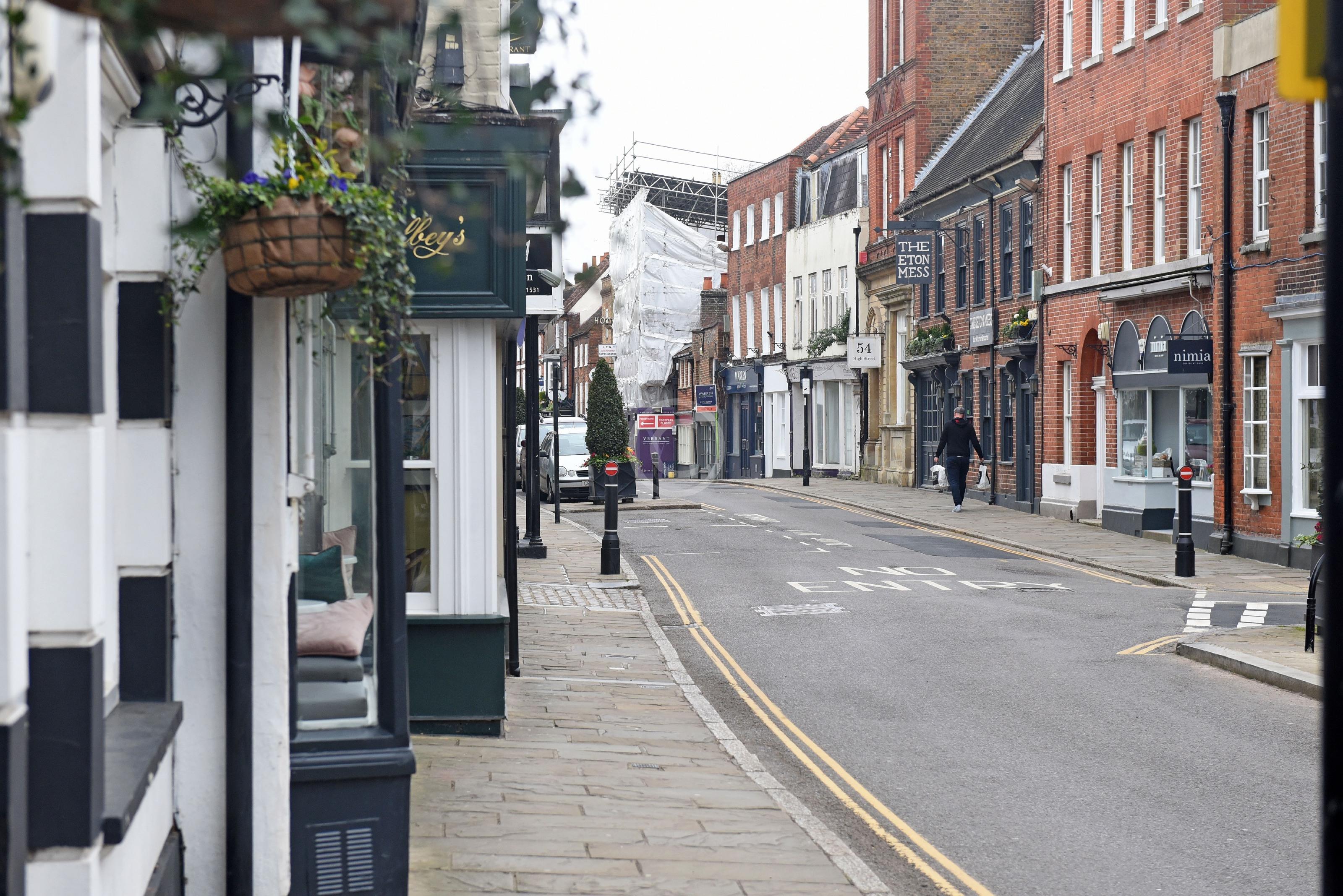 ETON 132670 - Photo 1 of 15 - Baylis Media Photos