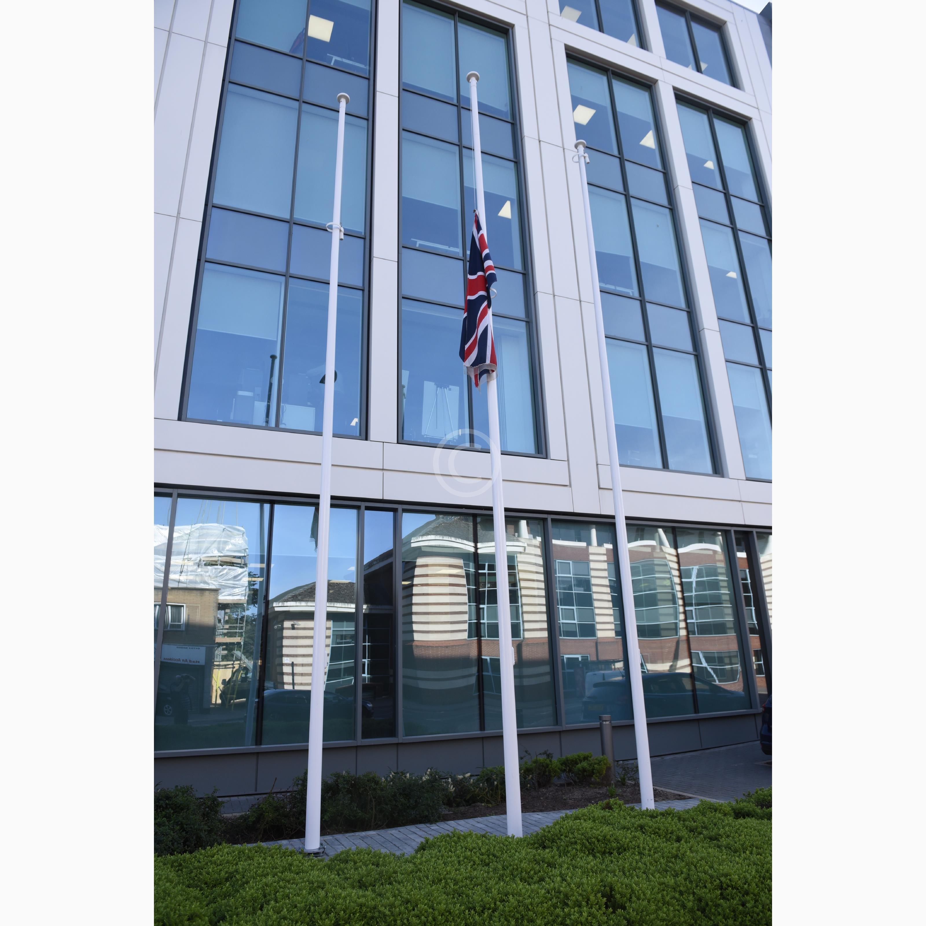 SLOUGH 132678 - Photo 1 of 7 - Baylis Media Photos