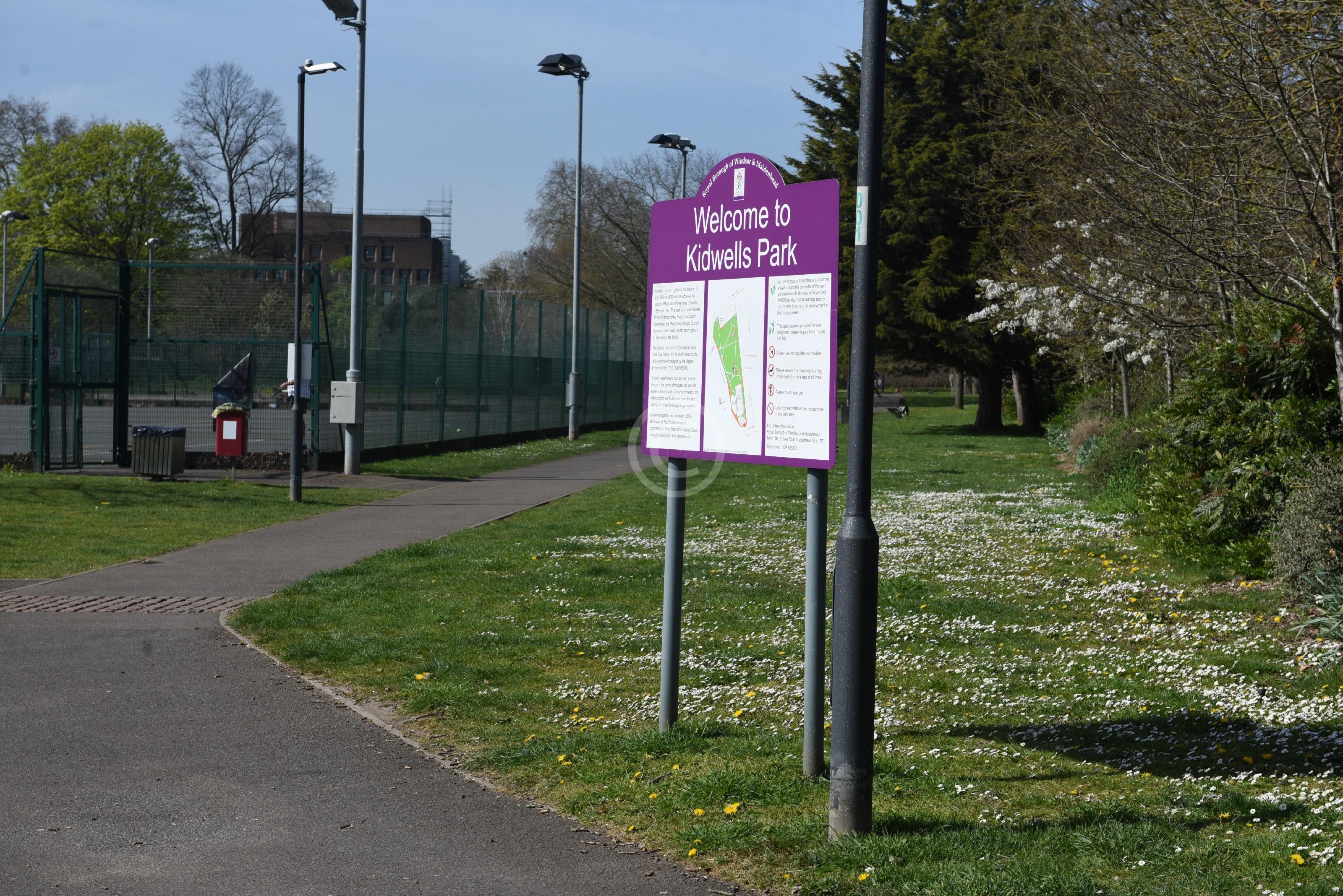 MAIDENHEAD 132682 - Photo 1 of 13 - Baylis Media Photos