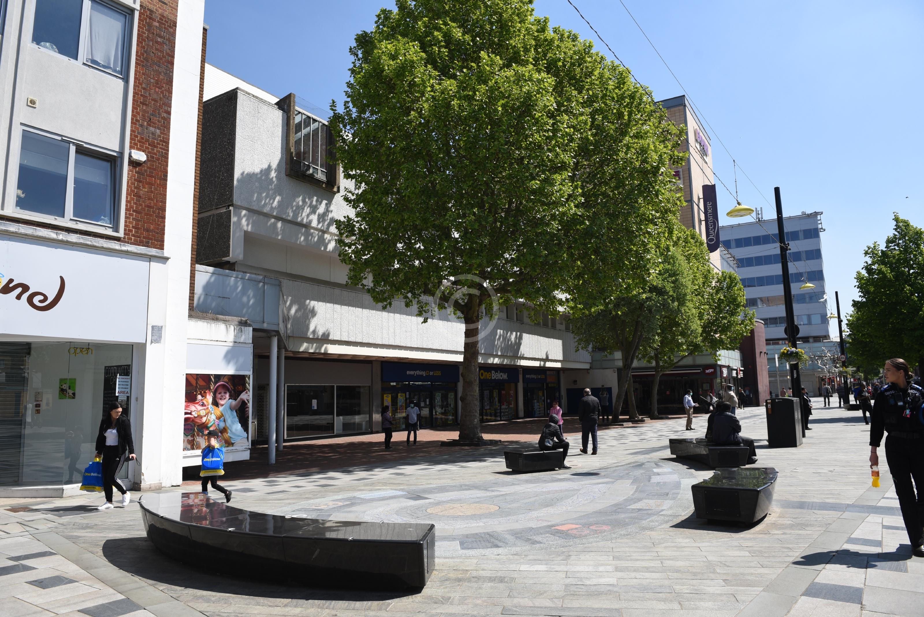 SLOUGH 132722 - Photo 1 of 15 - Baylis Media Photos