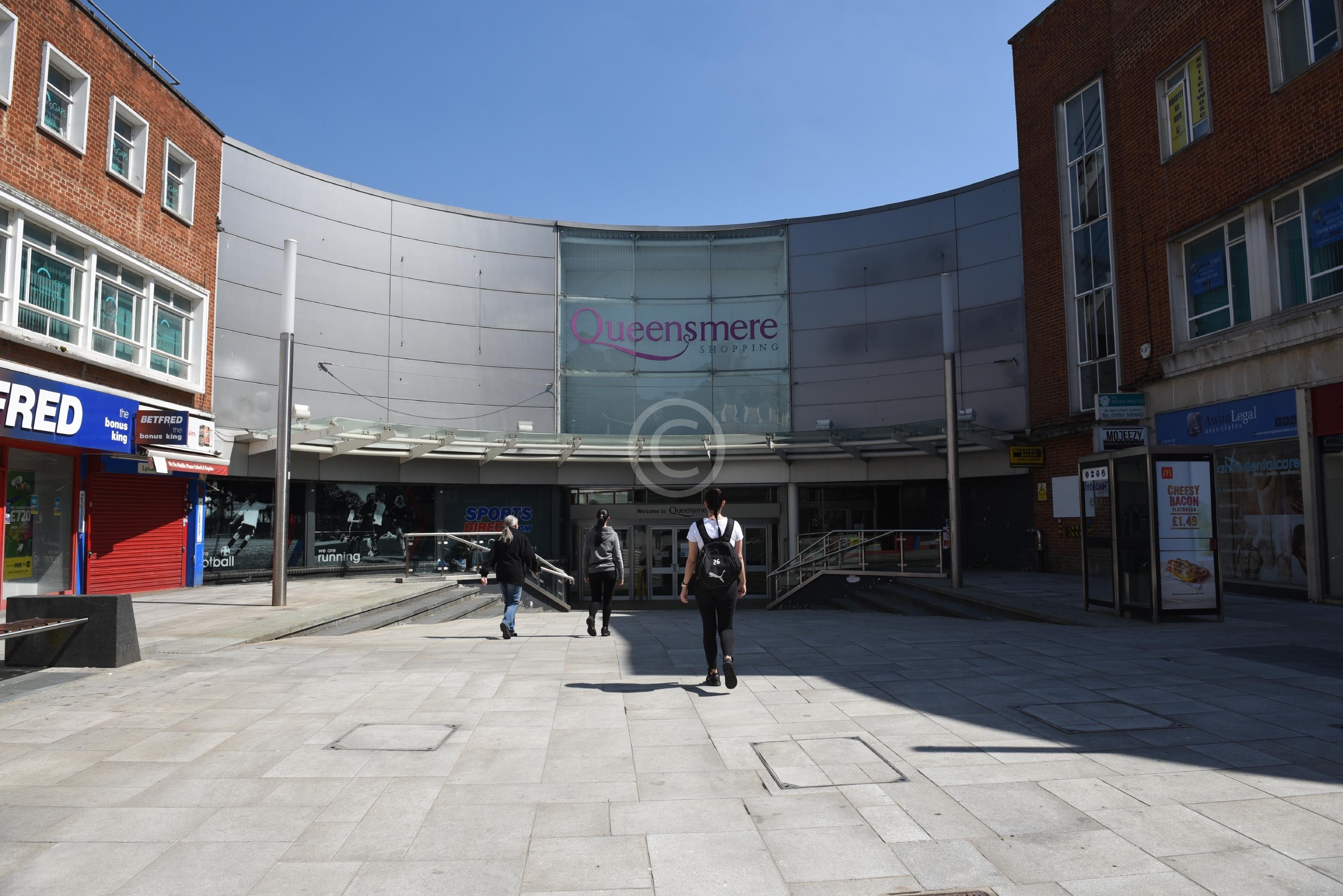 SLOUGH 132722 - Photo 1 of 15 - Baylis Media Photos