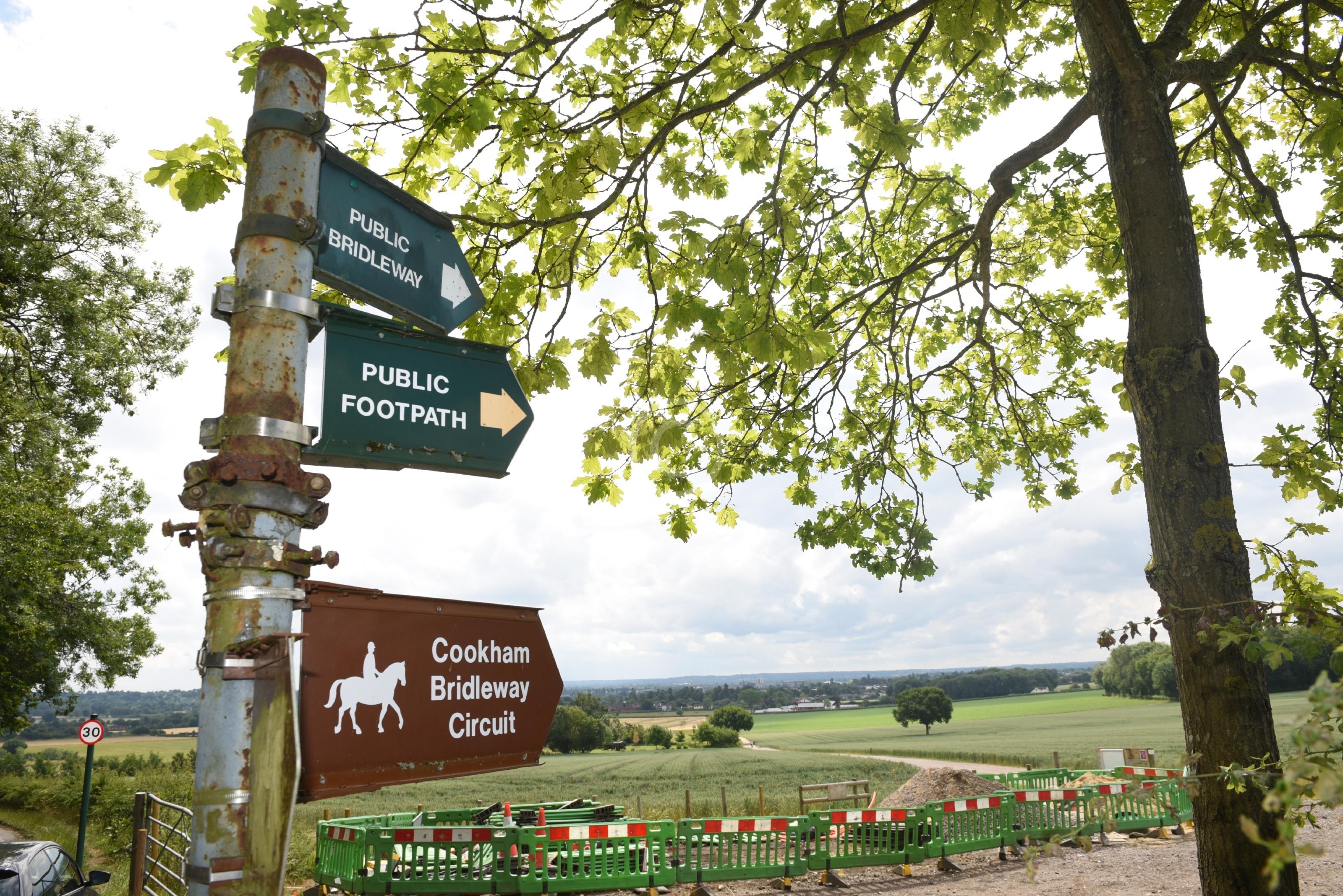 COOKHAM 132785 - Photo 1 of 17 - Baylis Media Photos