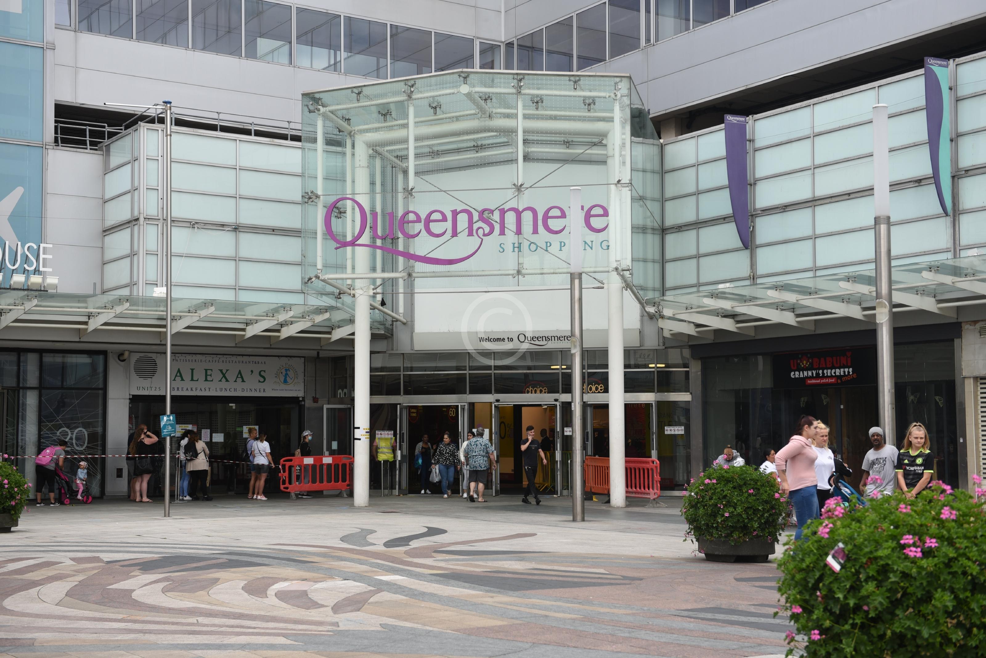 SLOUGH 132788 - Photo 1 of 6 - Baylis Media Photos