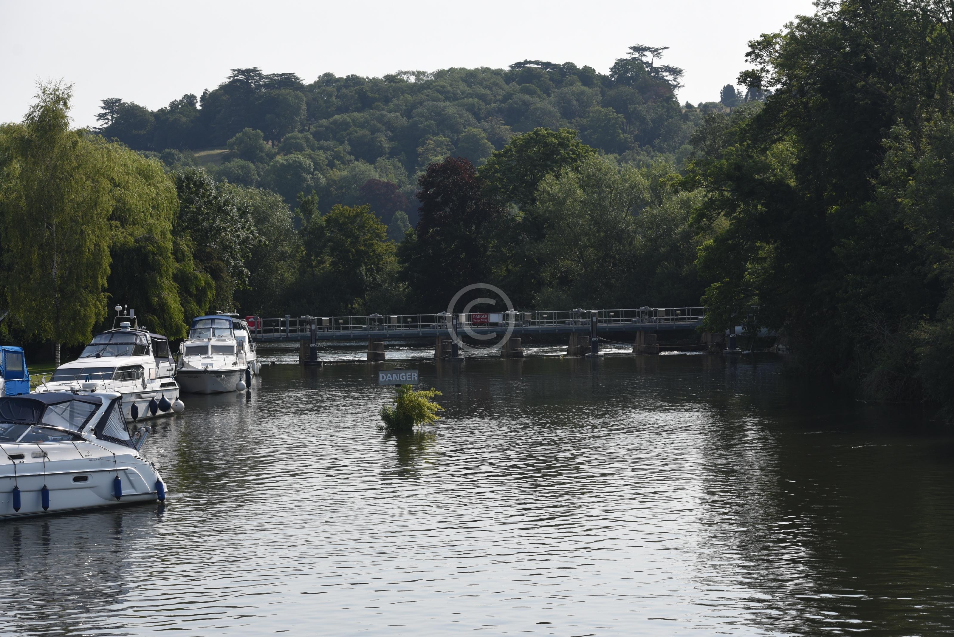 COOKHAM 132795 - Photo 1 of 15 - Baylis Media Photos