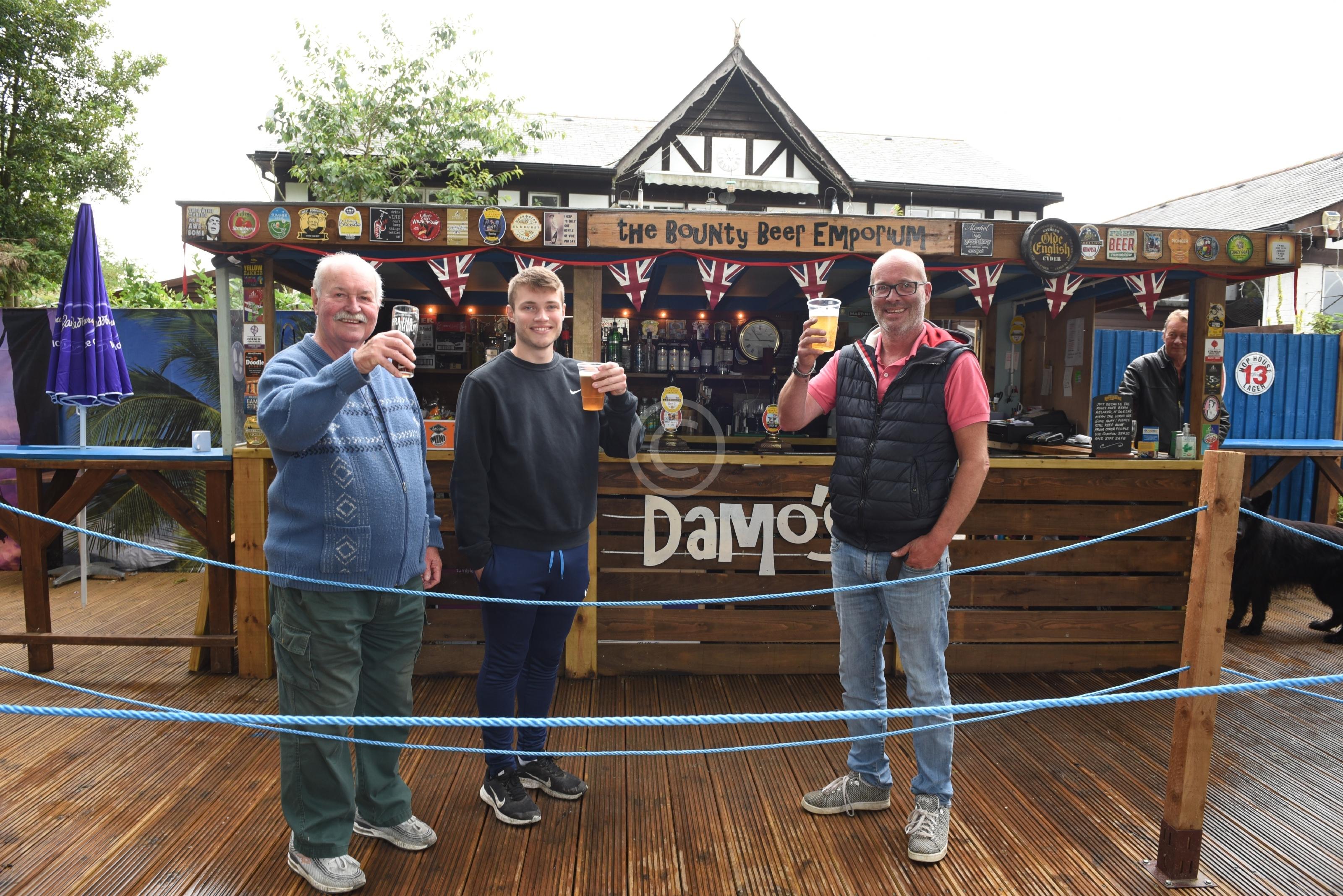 BOURNE END 132826 - Photo 1 of 7 - Baylis Media Photos