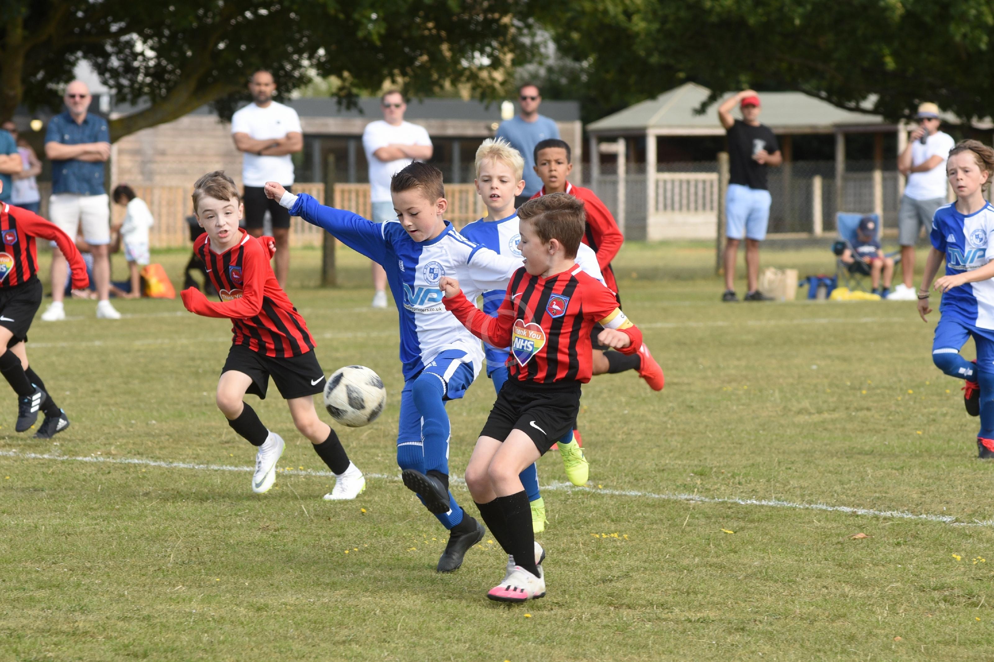 COOKHAM 132862 - Photo 1 of 15 - Baylis Media Photos