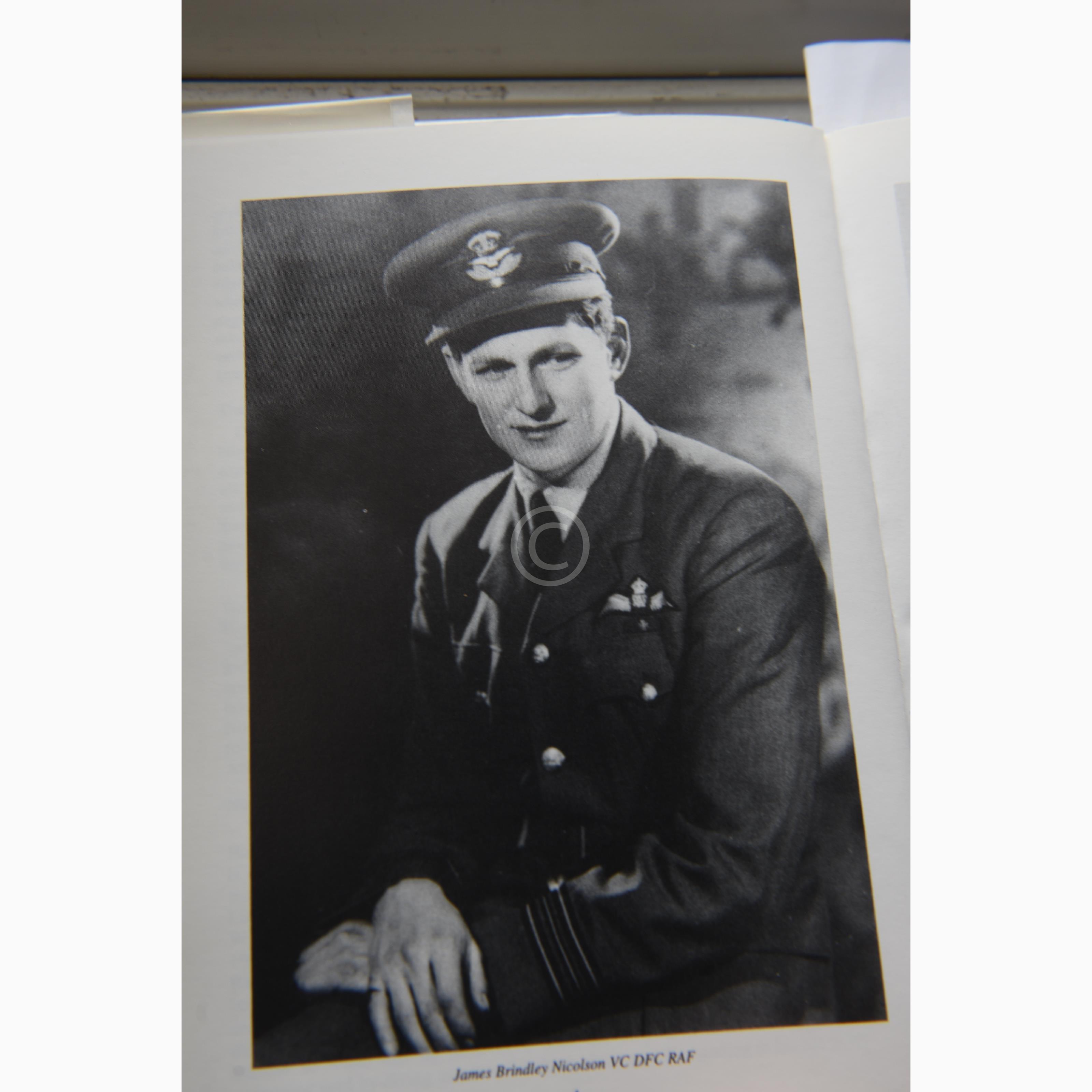 MAIDENHEAD 132910 - Photo 1 of 9 - Baylis Media Photos