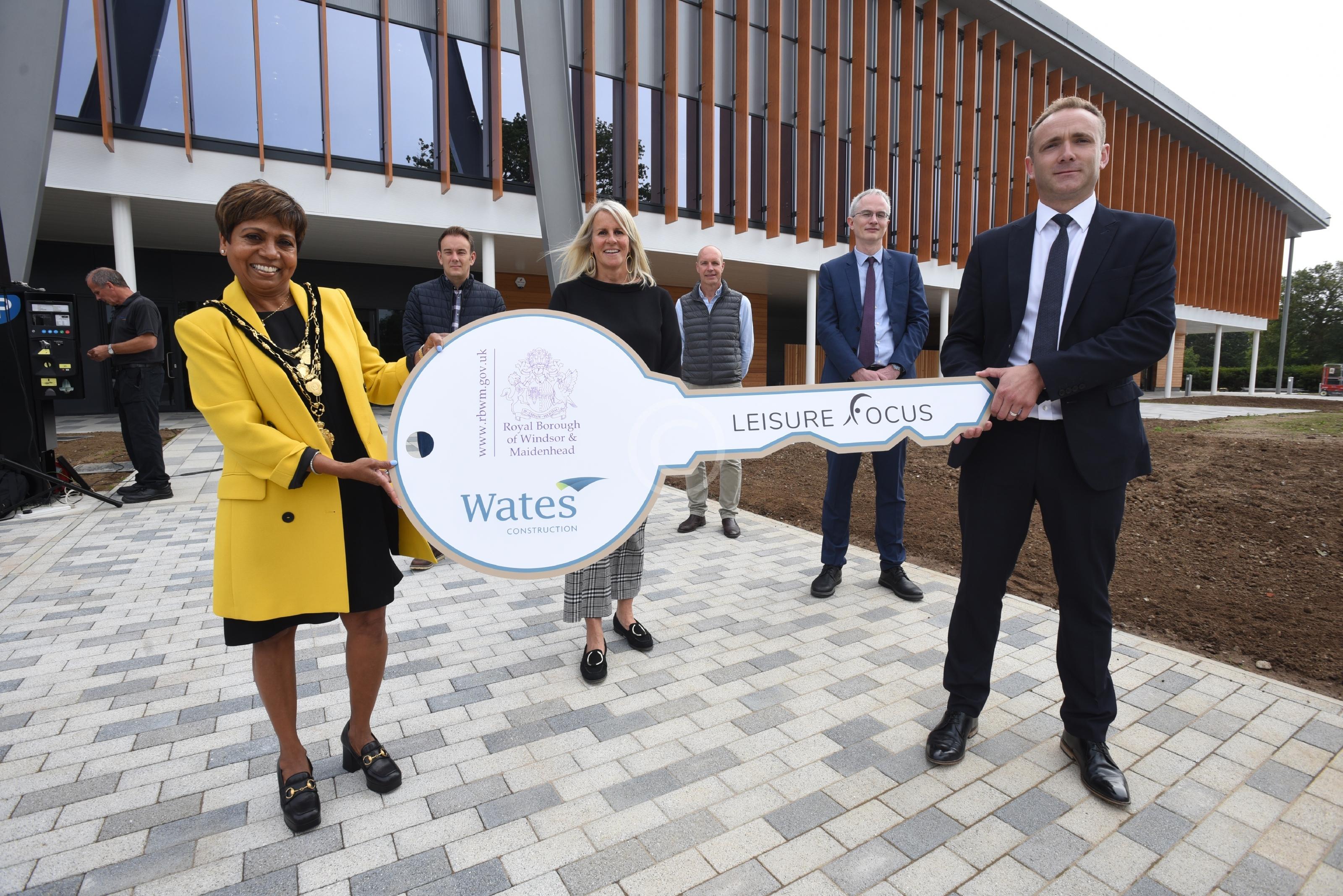 MAIDENHEAD 132956 - Photo 1 of 92 - Baylis Media Photos