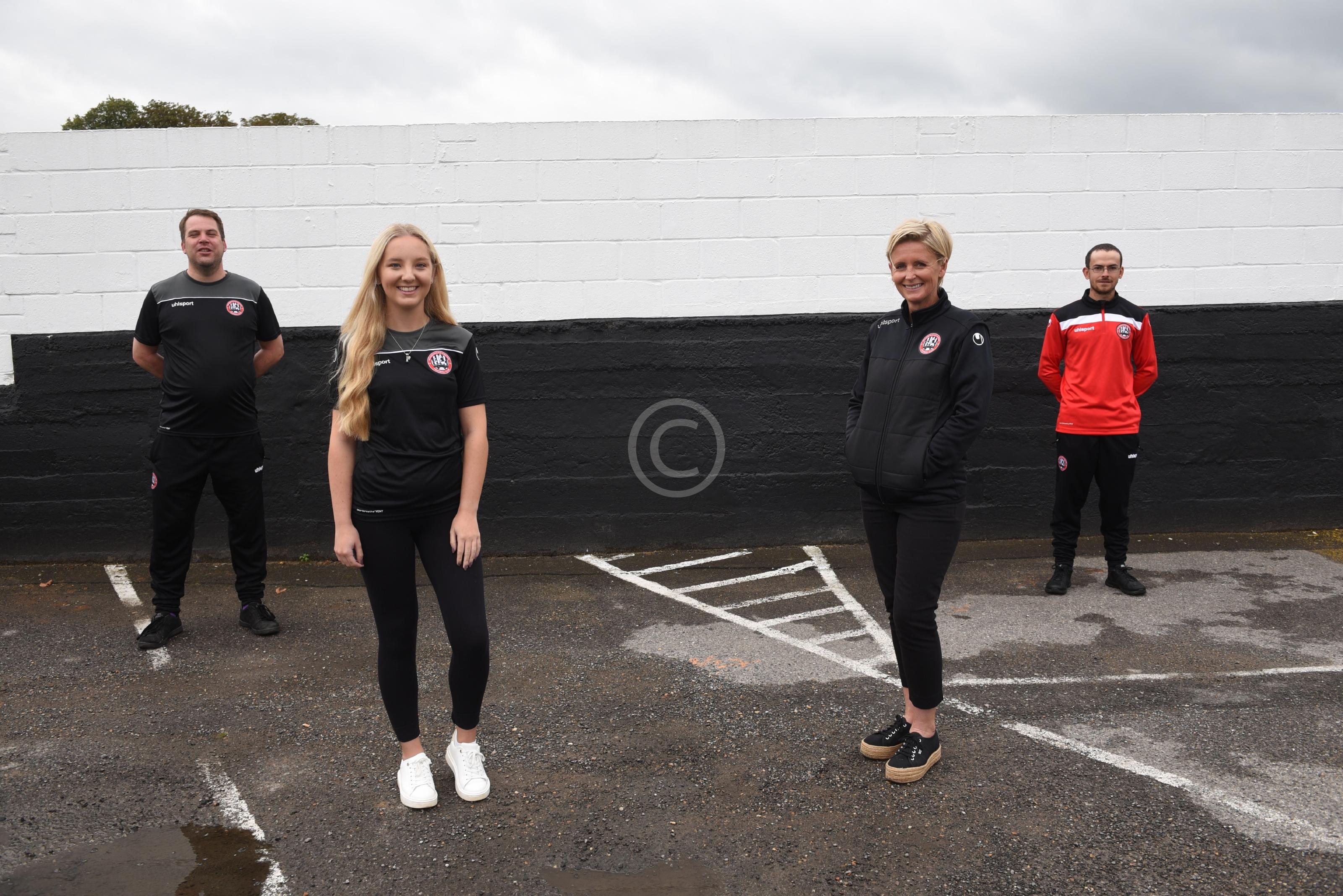 MAIDENHEAD 132992 - Photo 1 of 10 - Baylis Media Photos