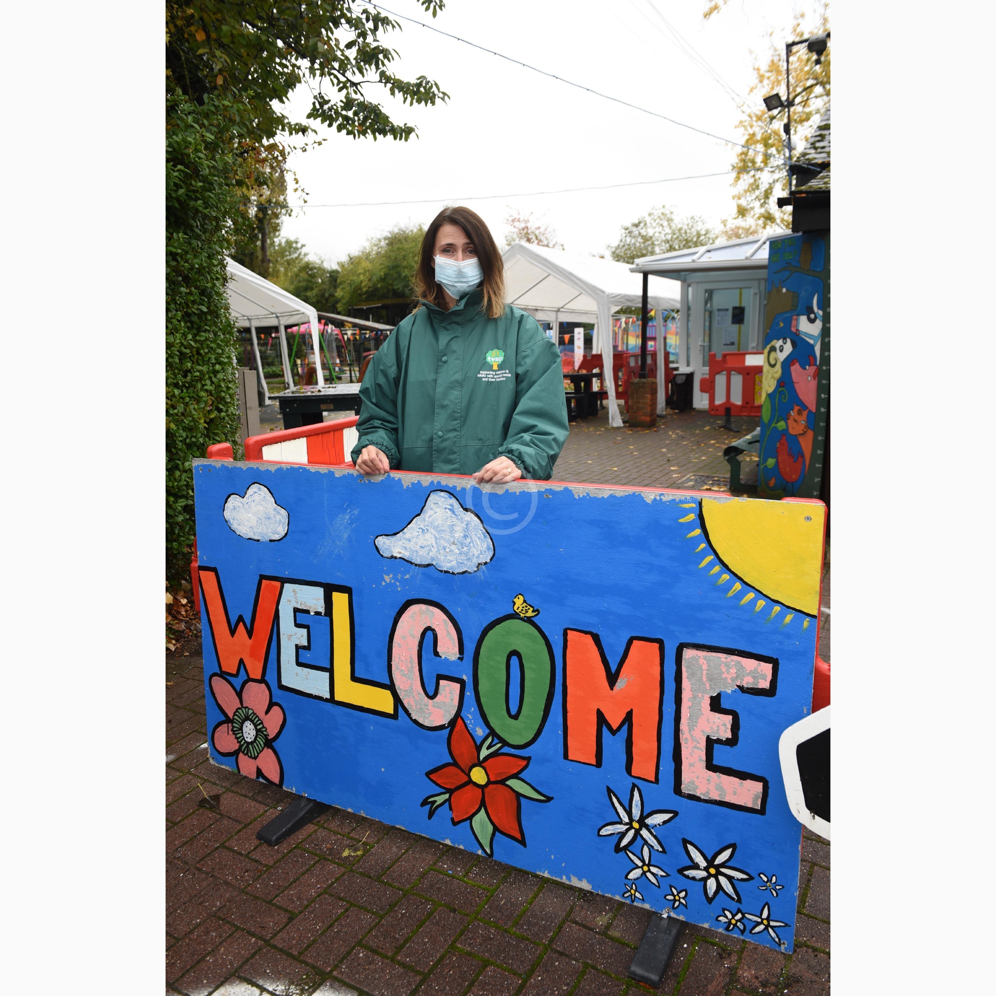 TAPLOW 133107 - Photo 2 of 15 - Baylis Media Photos