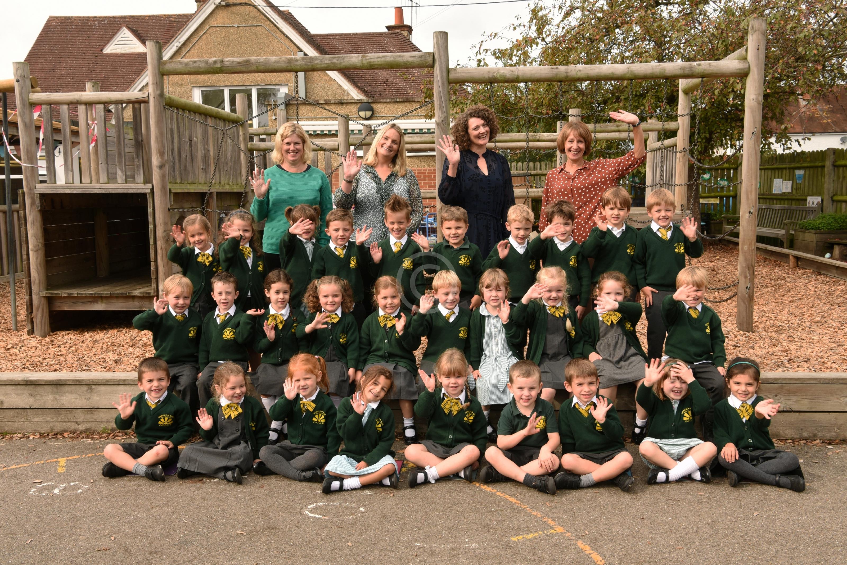 FIRST CLASS 133013 - Photo 1 of 4 - Baylis Media Photos