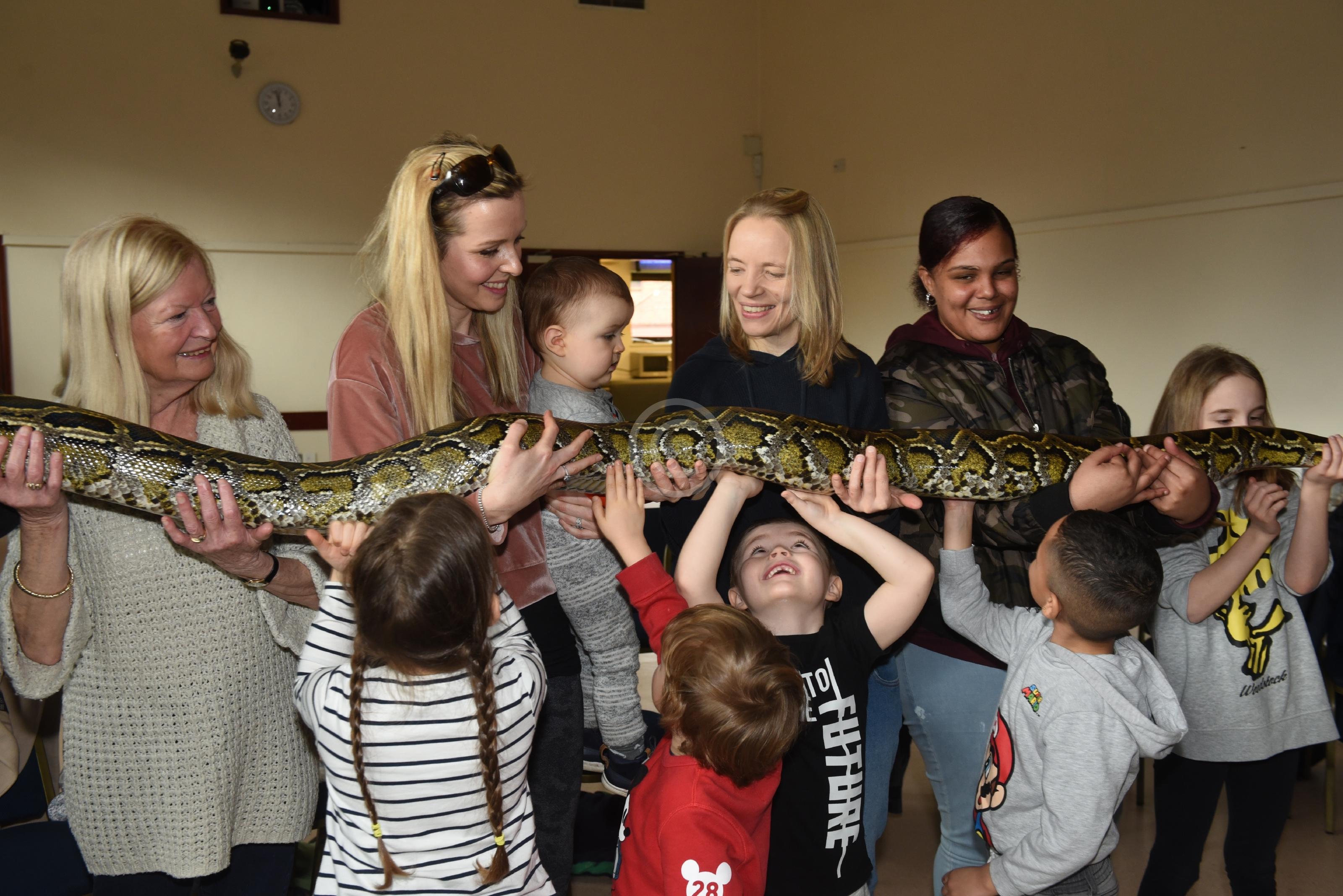 EXPRESS PHOTO REVIEW 2020 133249 - Photo 1 of 13 - Baylis Media Photos