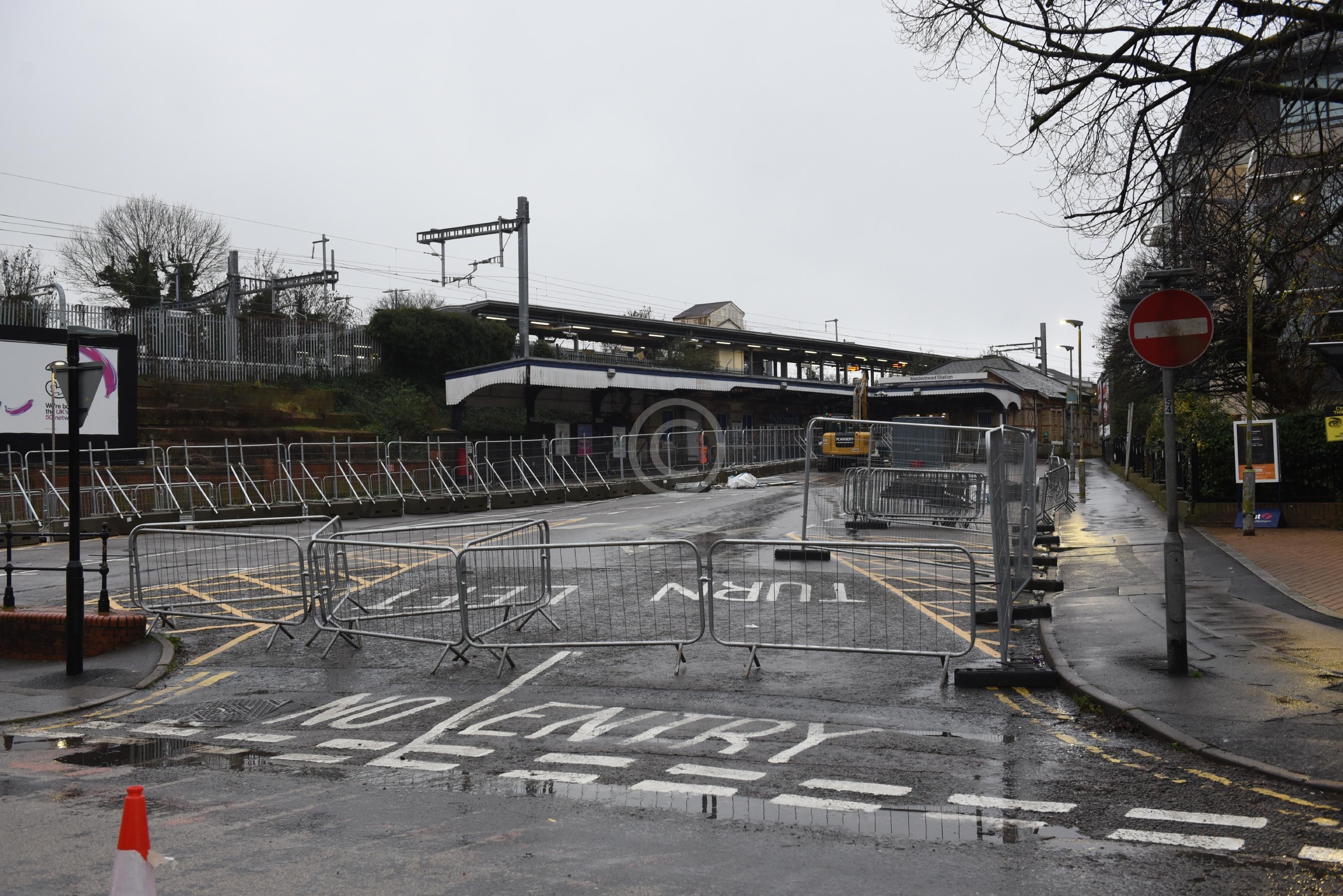 MAIDENHEAD 133280 - Photo 1 of 9 - Baylis Media Photos