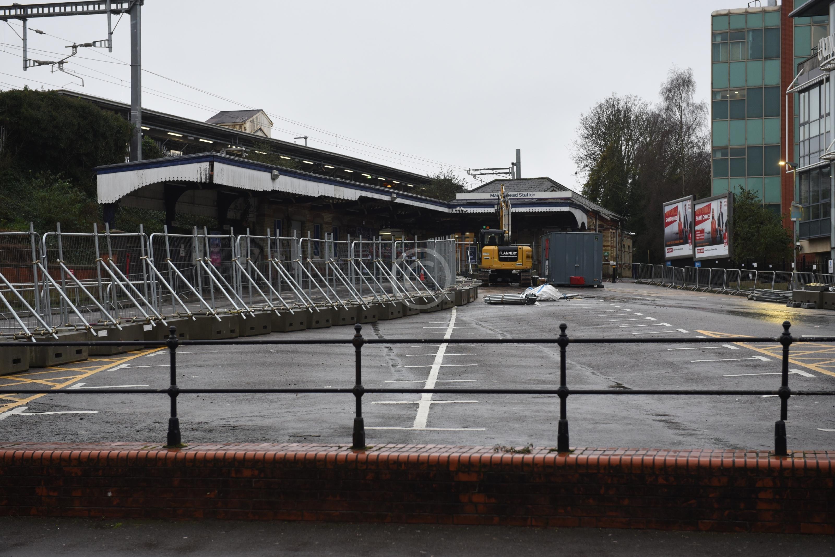 MAIDENHEAD 133280 - Photo 1 of 9 - Baylis Media Photos