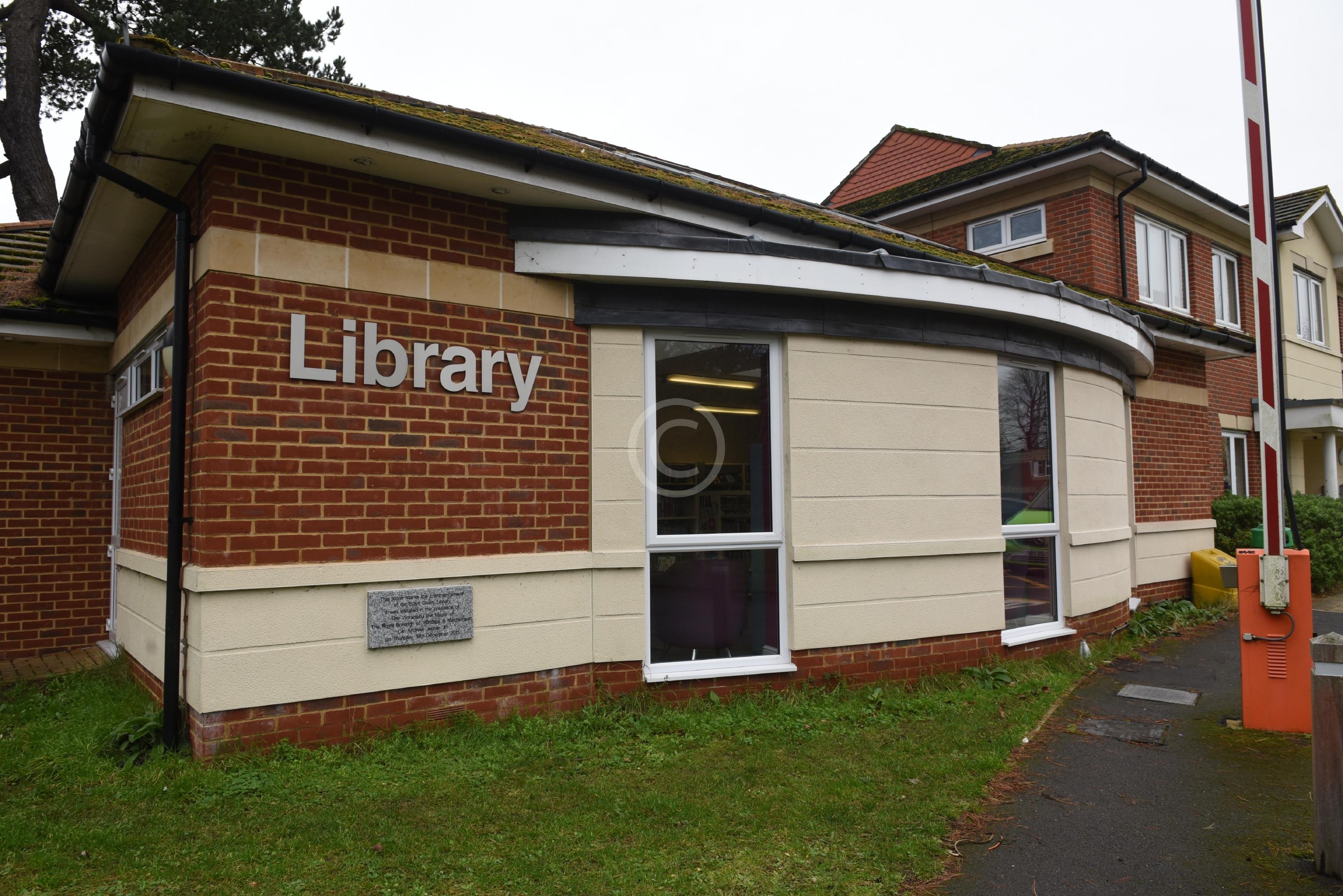 MAIDENHEAD 133312 - Photo 1 of 5 - Baylis Media Photos