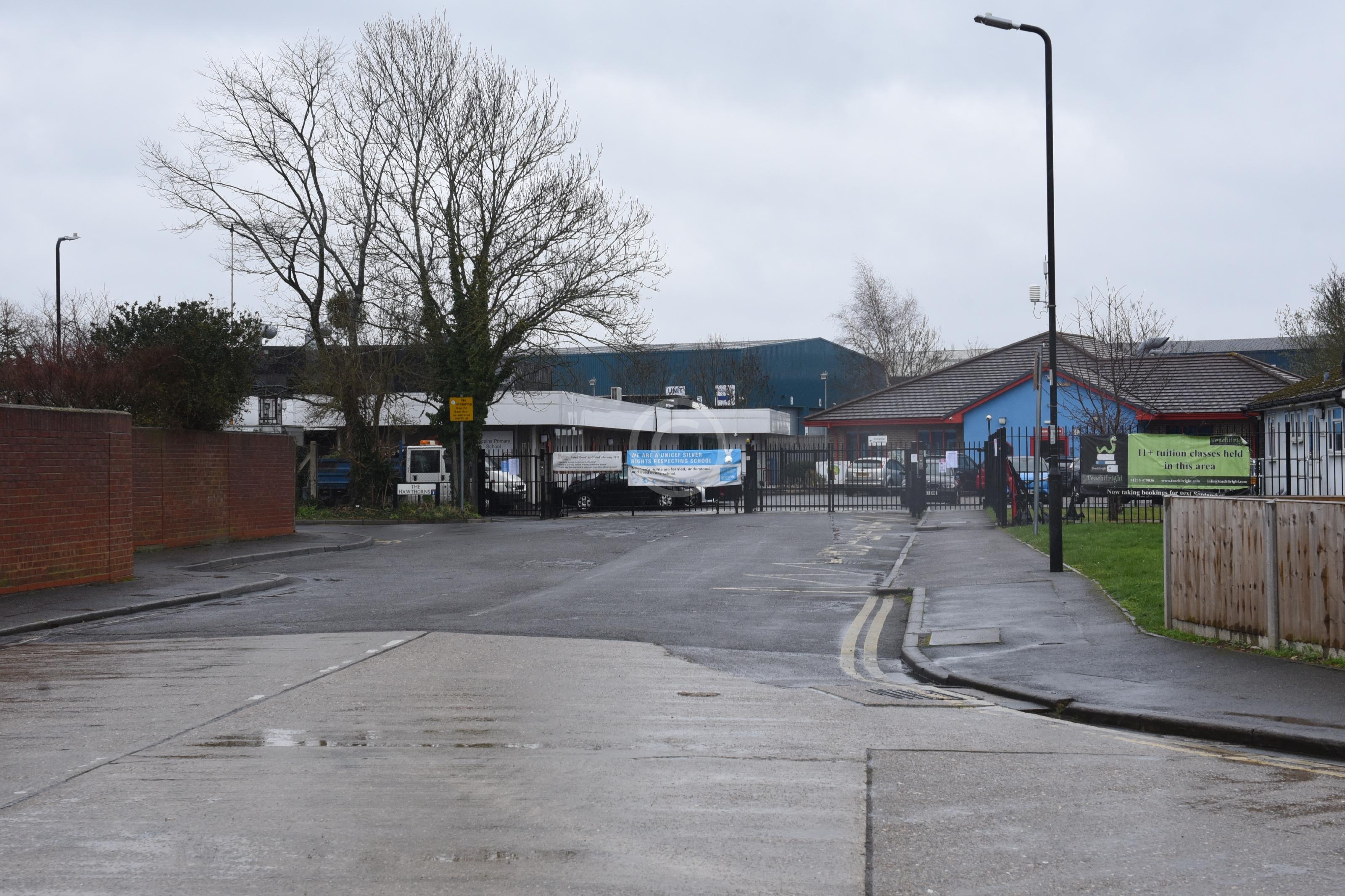 COLNBROOK 133385 - Photo 1 of 8 - Baylis Media Photos