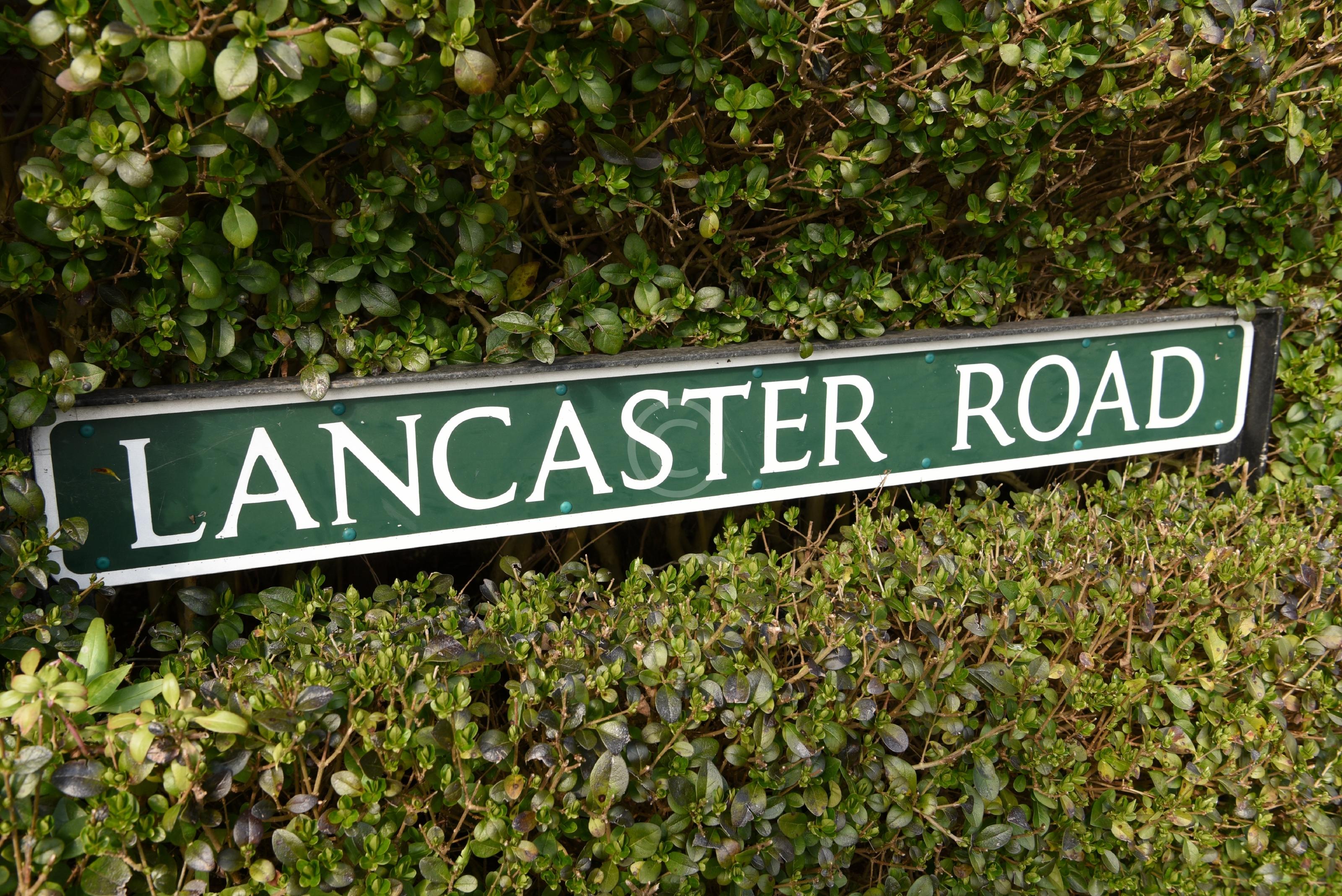 MAIDENHEAD 133410 - Photo 2 of 3 - Baylis Media Photos