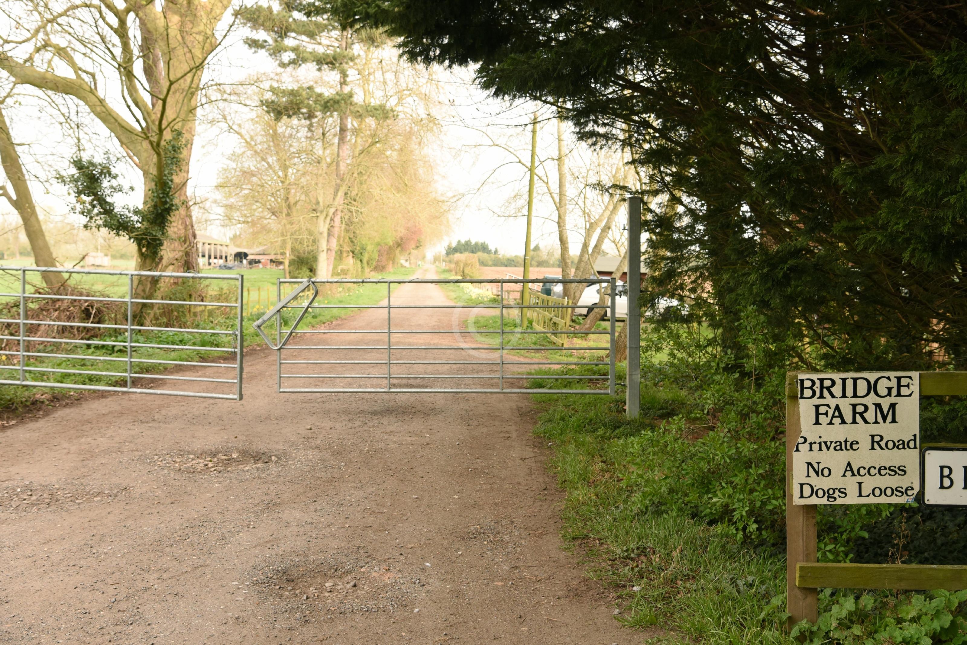 TWYFORD 133432 - Photo 1 of 4 - Baylis Media Photos