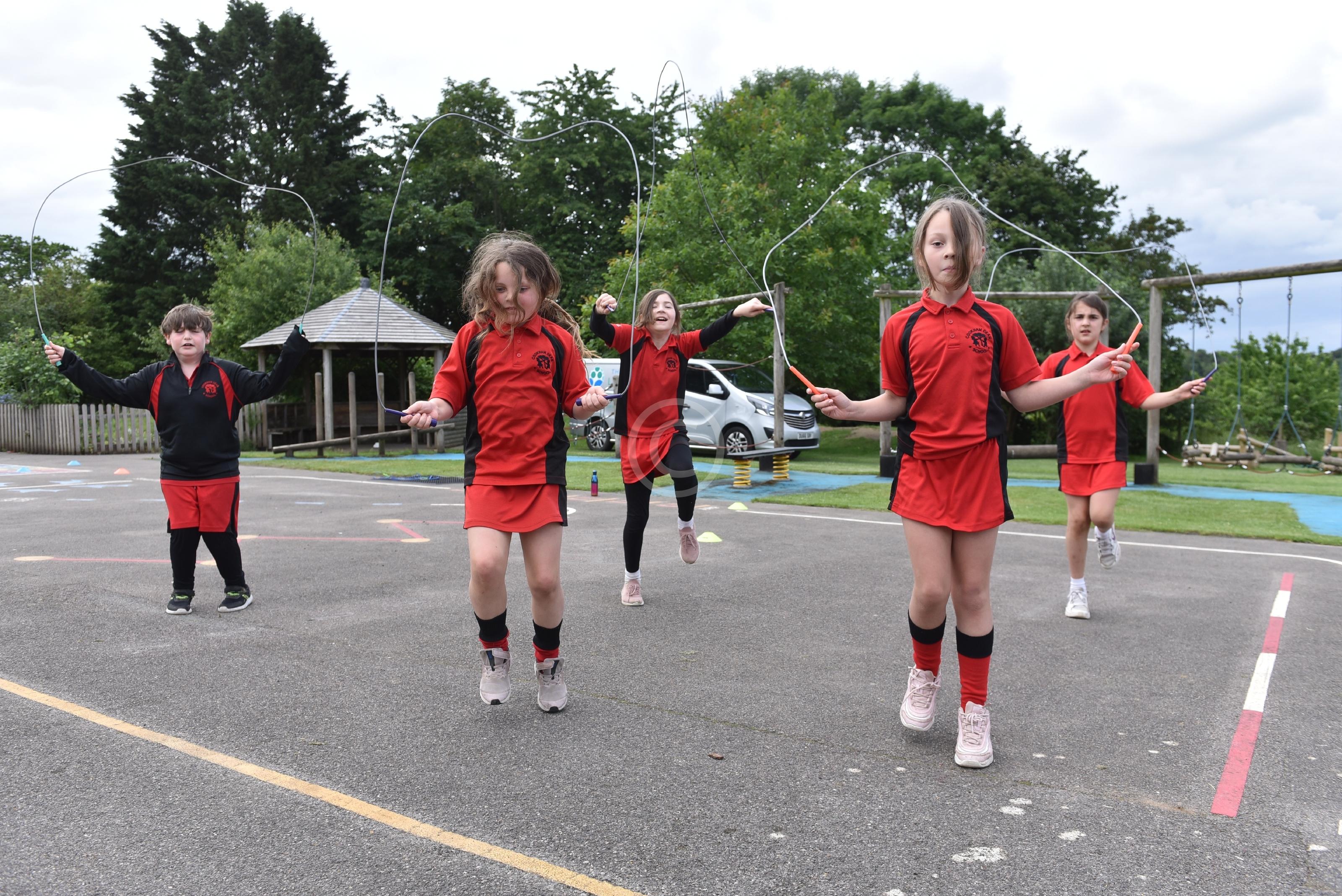 COOKHAM 133615 - Photo 2 of 10 - Baylis Media Photos