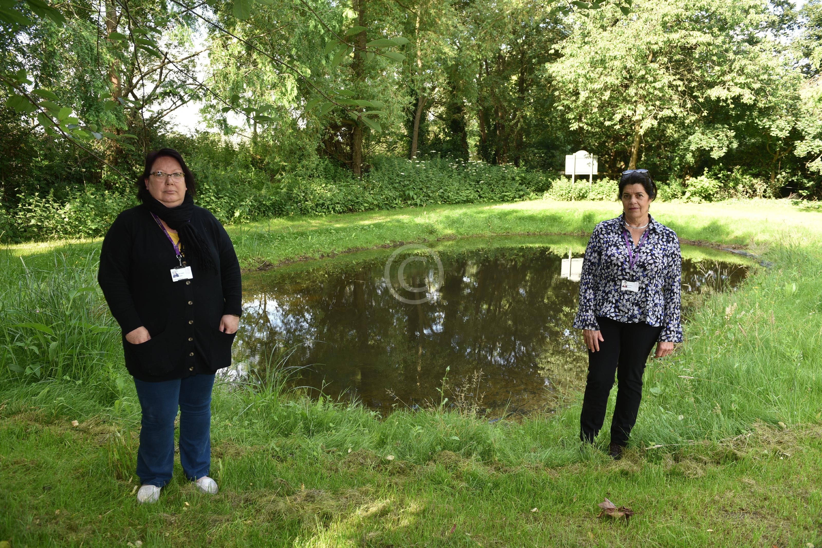 OAKLEY GREEN 133654 - Photo 2 of 20 - Baylis Media Photos