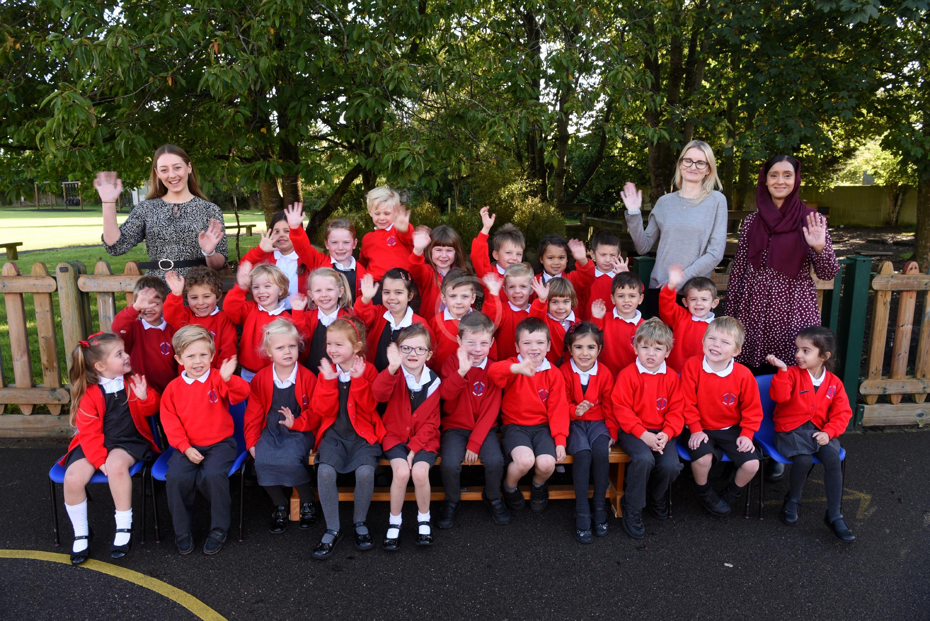 FIRST CLASS 133881 - Photo 1 of 24 - Baylis Media Photos