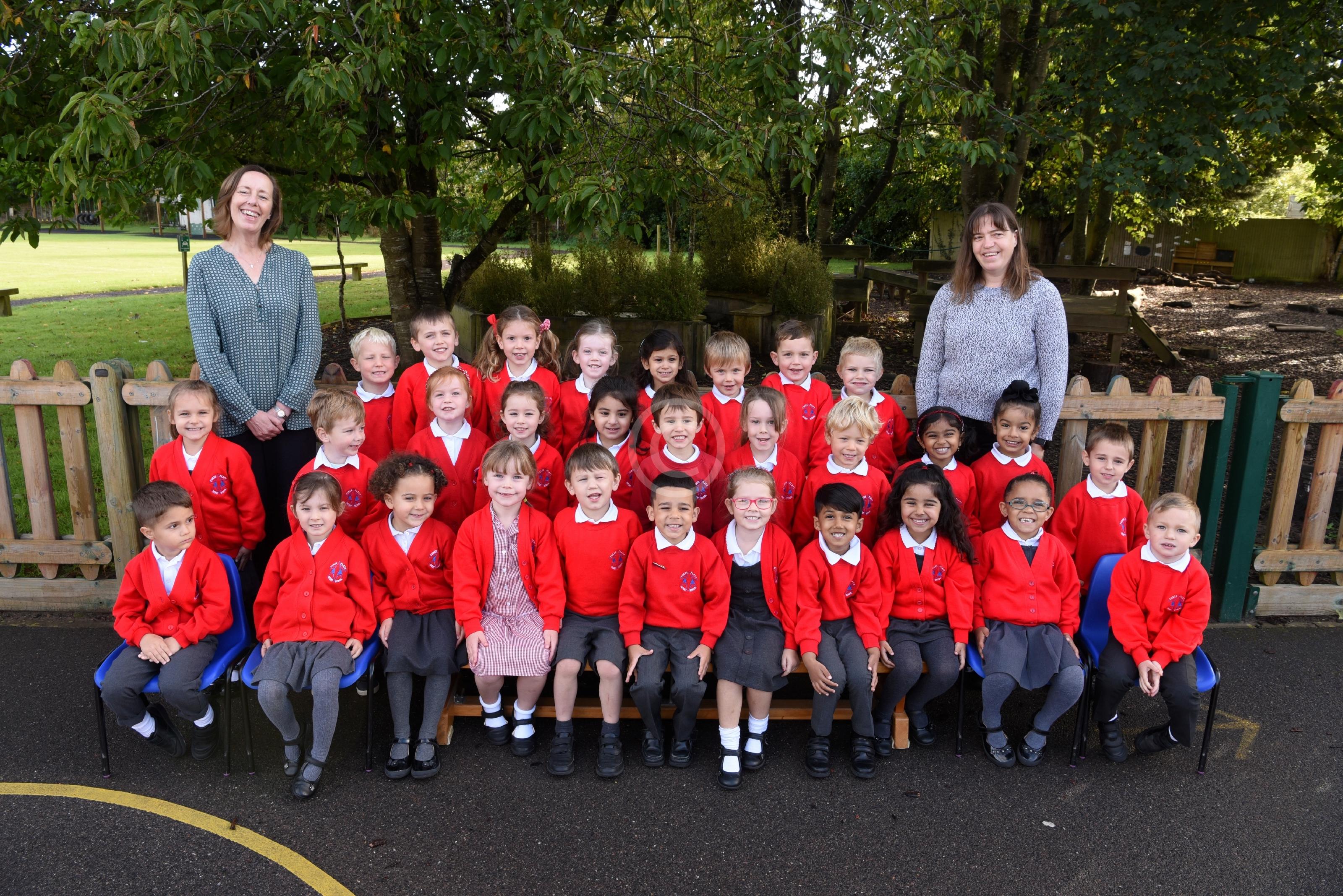 FIRST CLASS 133881 - Photo 1 of 24 - Baylis Media Photos