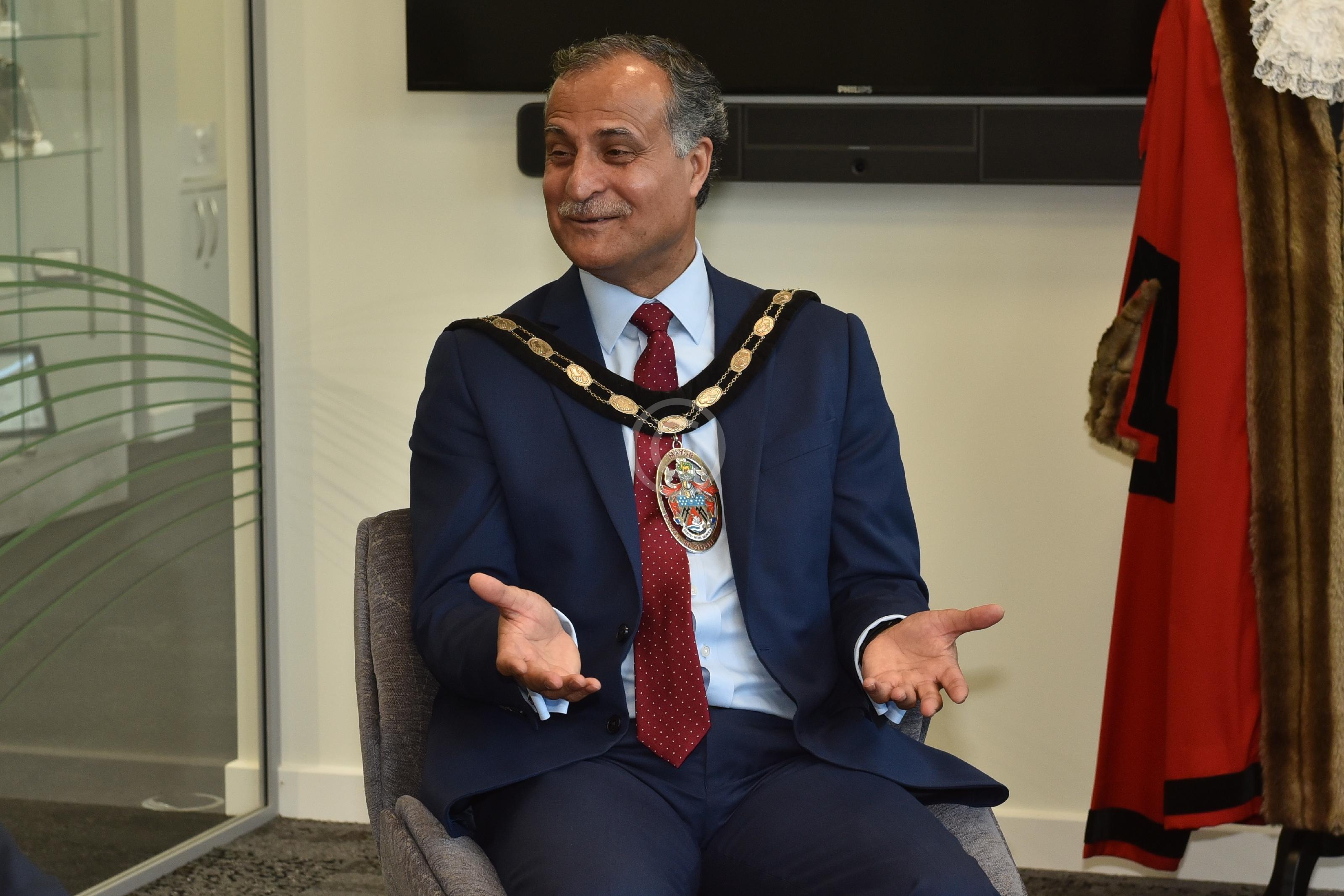 SLOUGH 133942 - Photo 2 of 16 - Baylis Media Photos