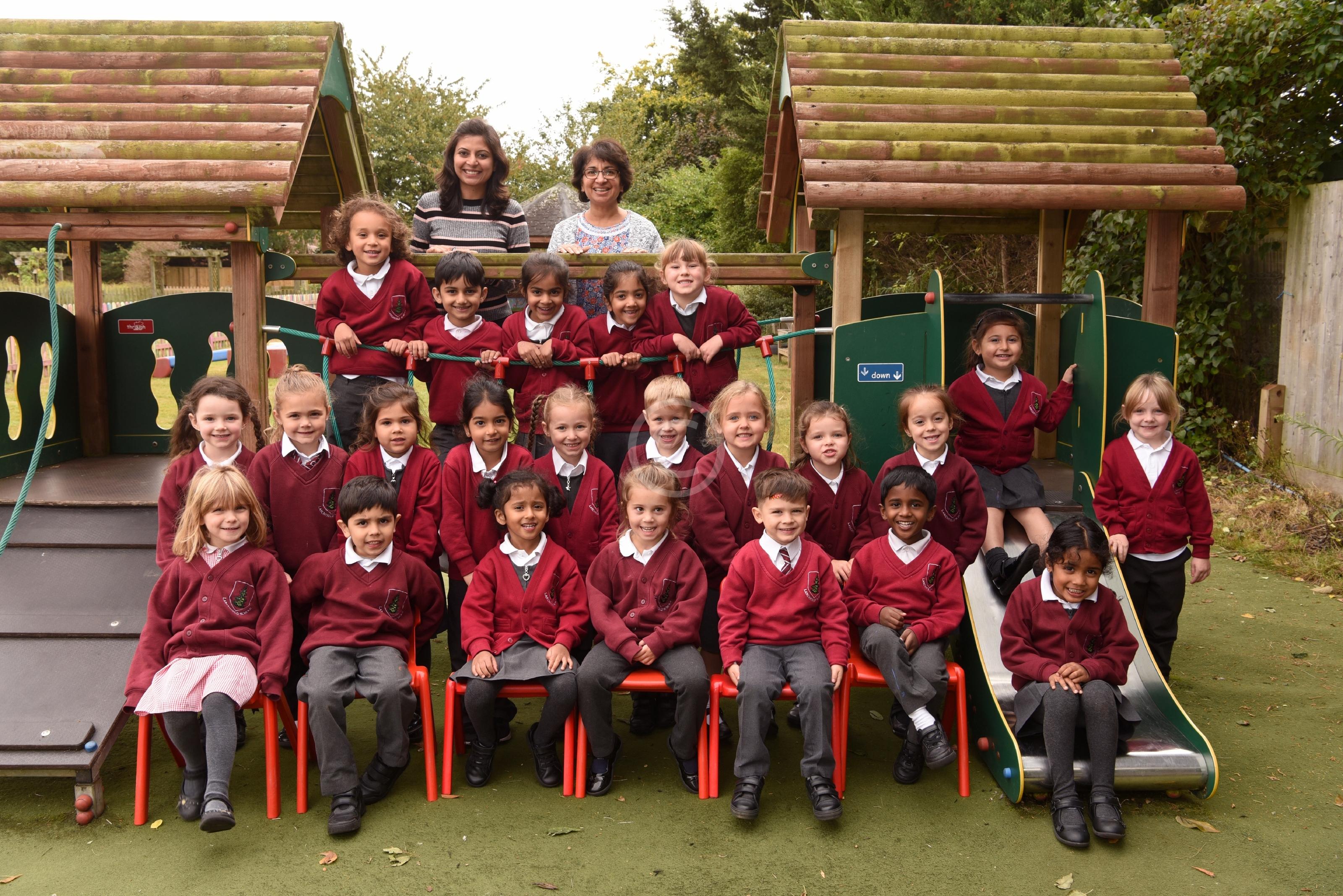 FIRST CLASS 133866 - Photo 1 of 8 - Baylis Media Photos