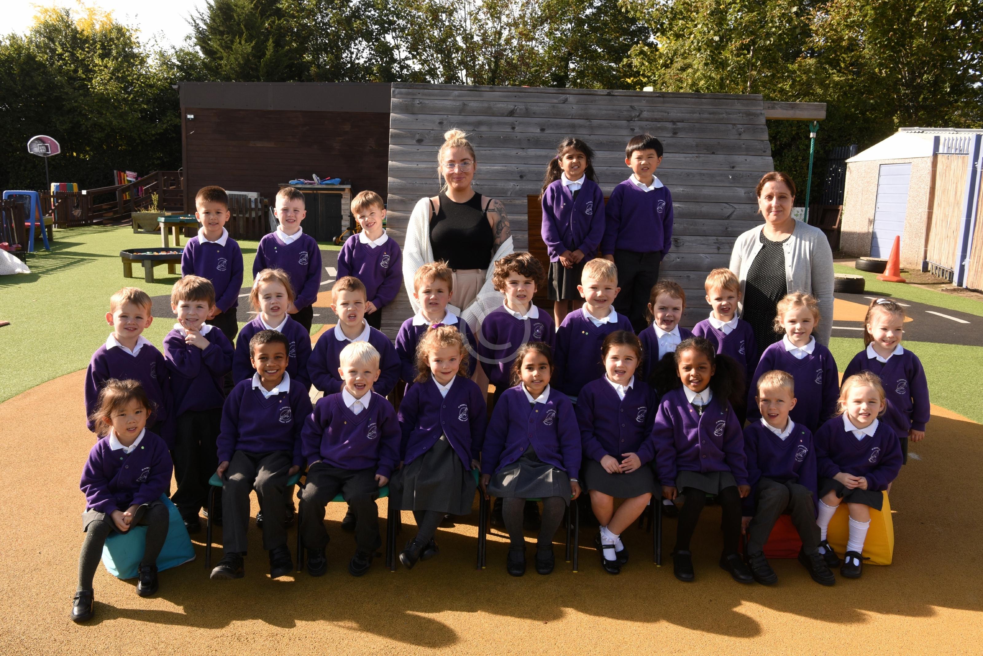 FIRST CLASS 133931 - Photo 1 of 8 - Baylis Media Photos