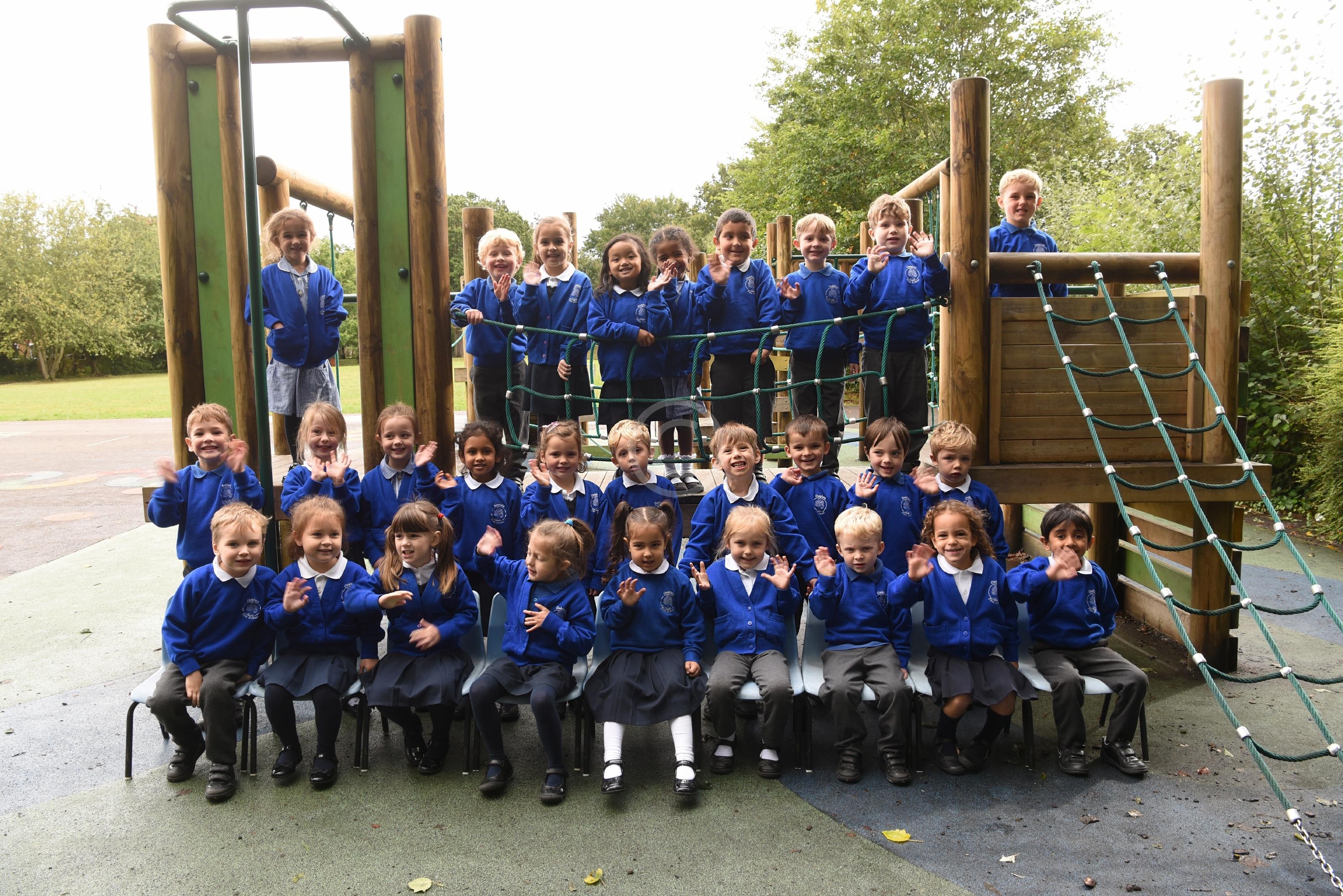 FIRST CLASS 133891 - Photo 1 of 14 - Baylis Media Photos