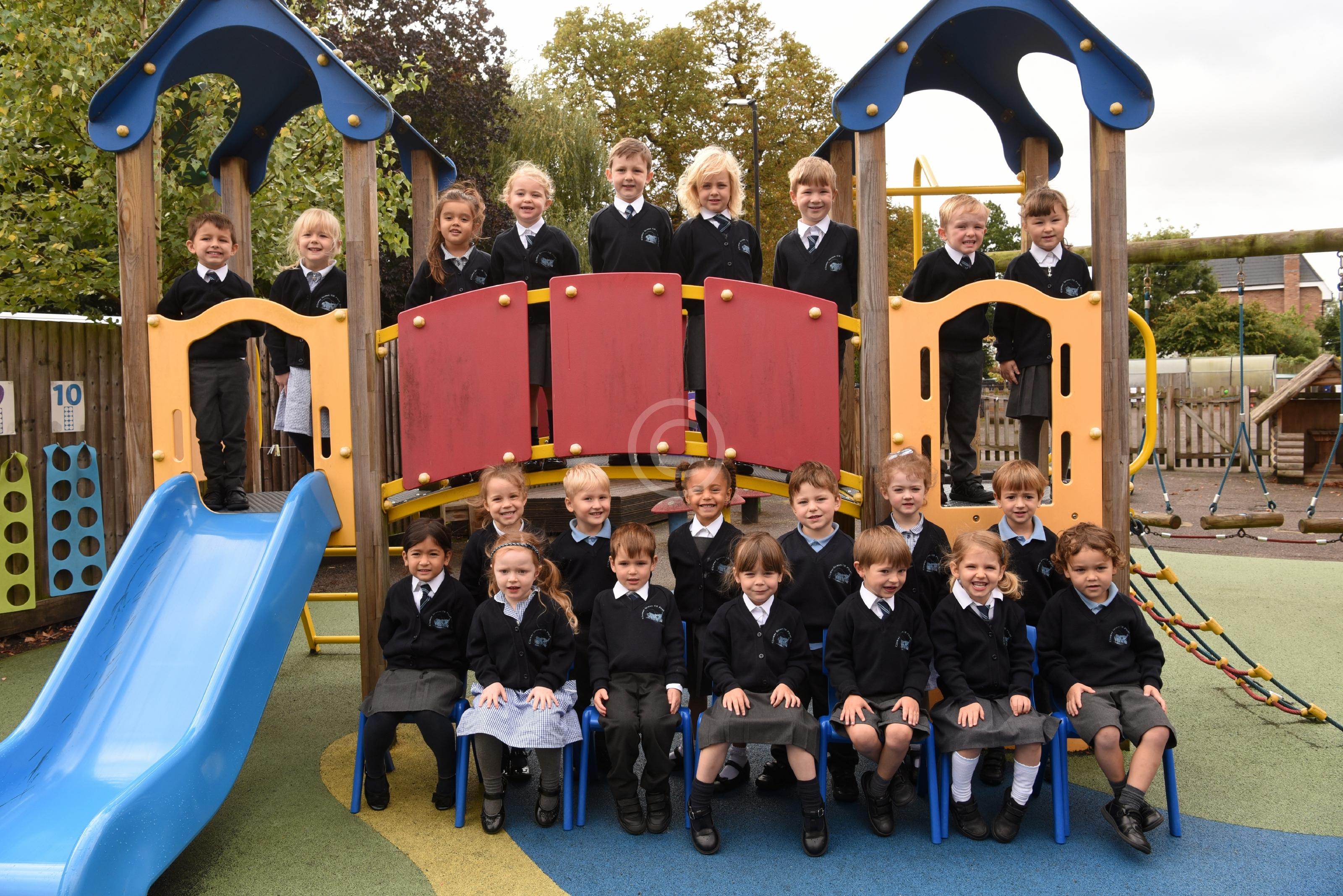 FIRST CLASS 133890 - Photo 1 of 16 - Baylis Media Photos