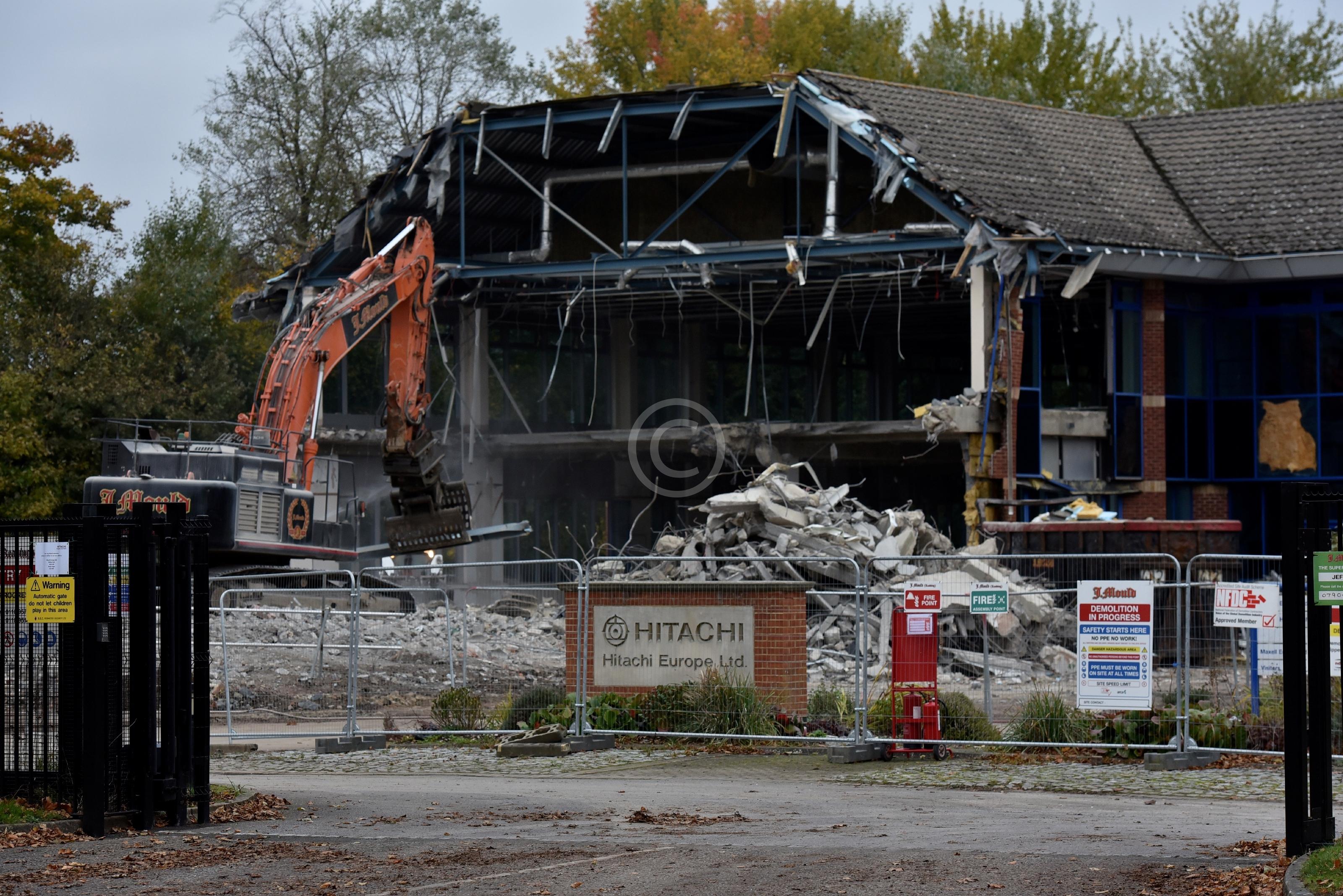 MAIDENHEAD 134005 - Photo 1 of 8 - Baylis Media Photos