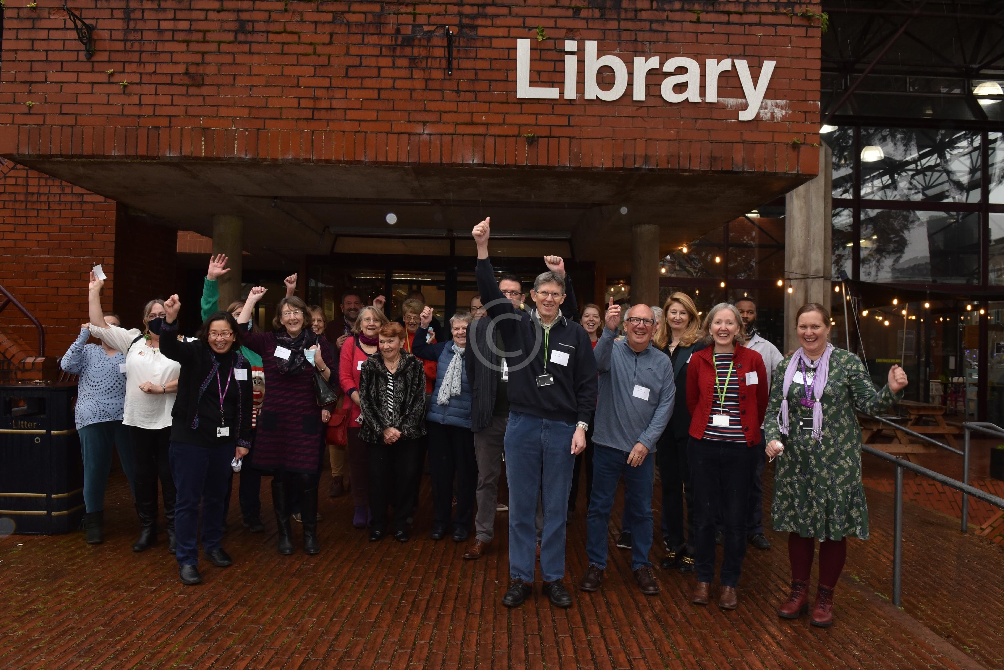 MAIDENHEAD 134091 - Photo 2 of 8 - Baylis Media Photos