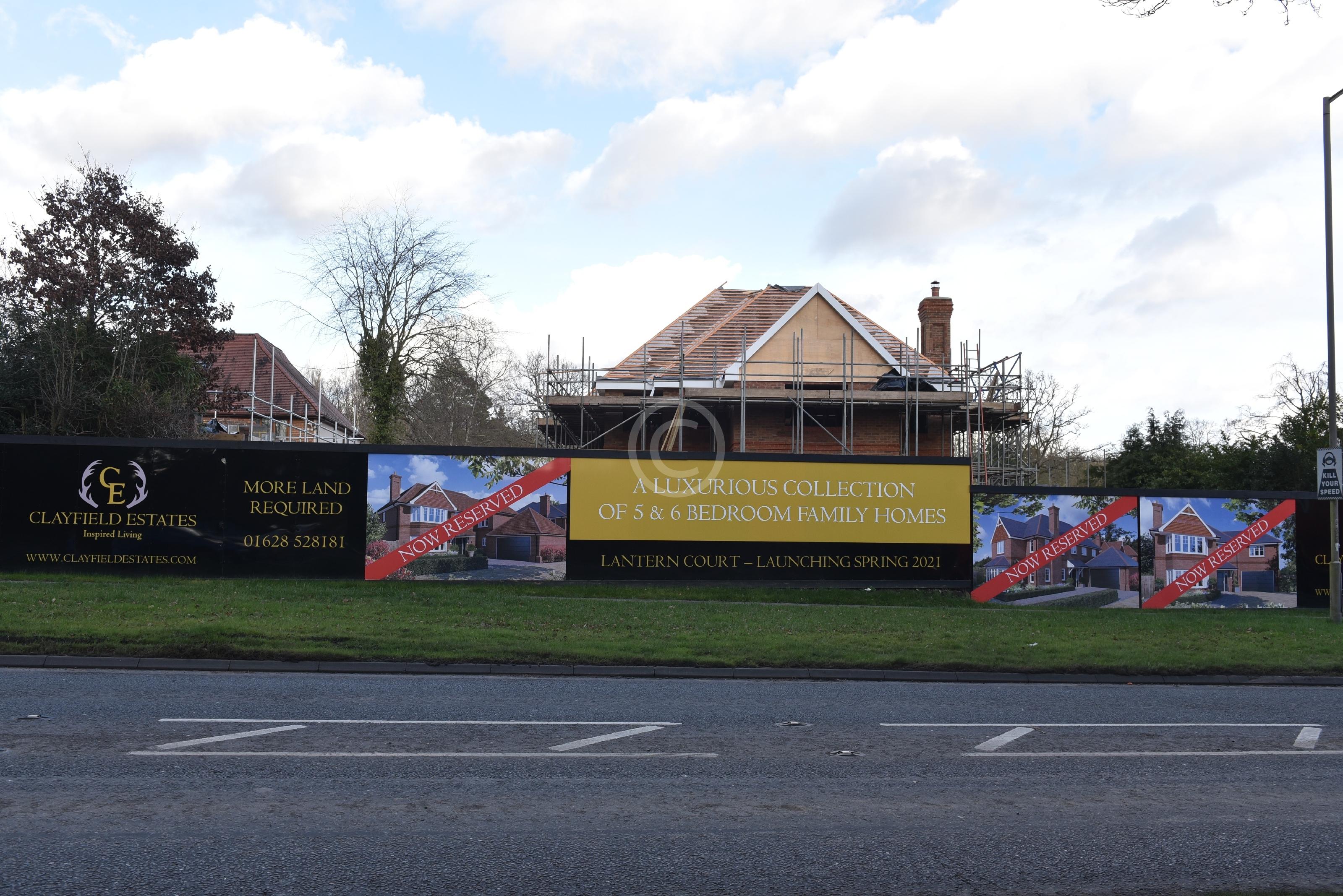 FARNHAM COMMON 134239 - Photo 1 of 11 - Baylis Media Photos