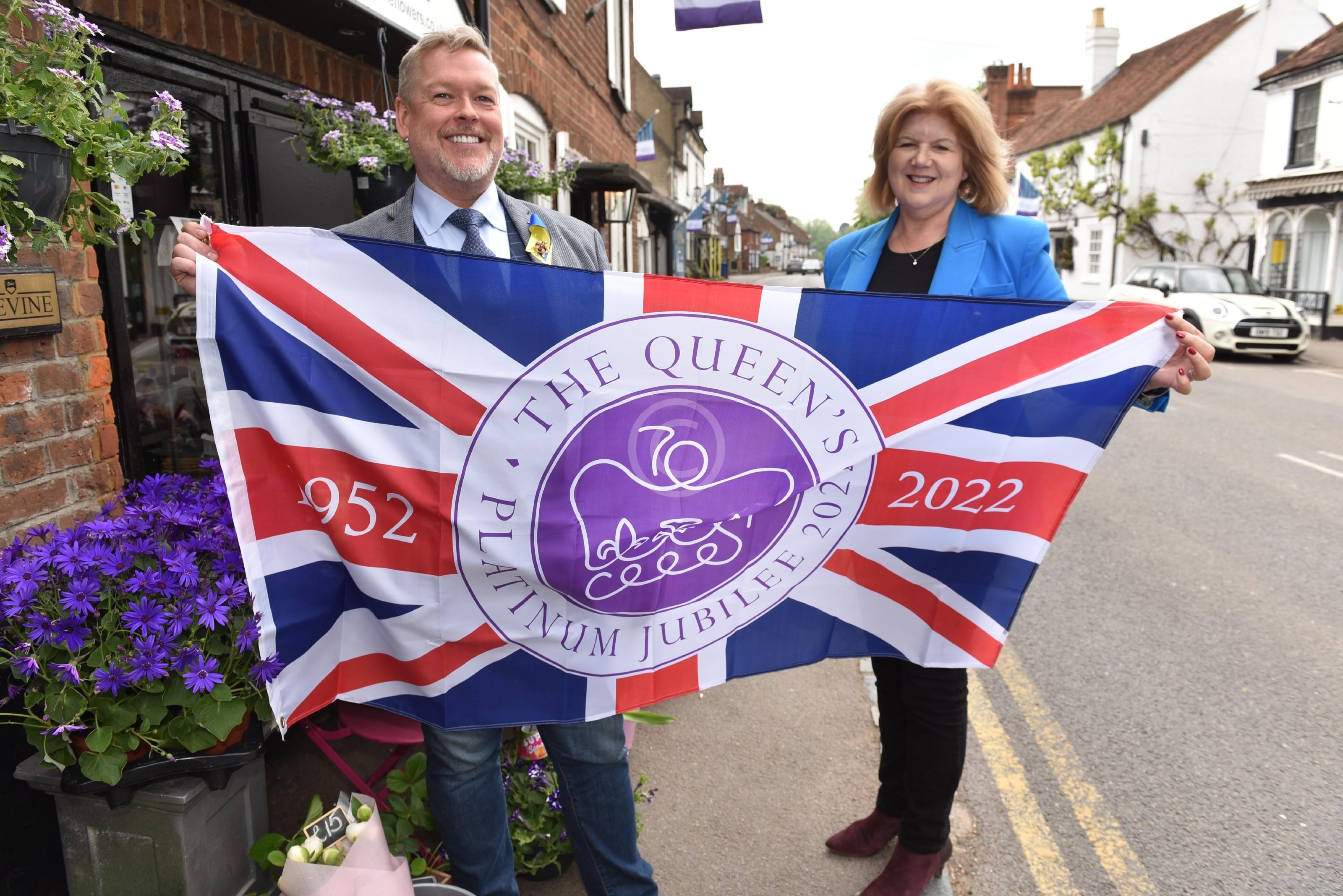 COOKHAM 134445 - Photo 2 of 6 - Baylis Media Photos