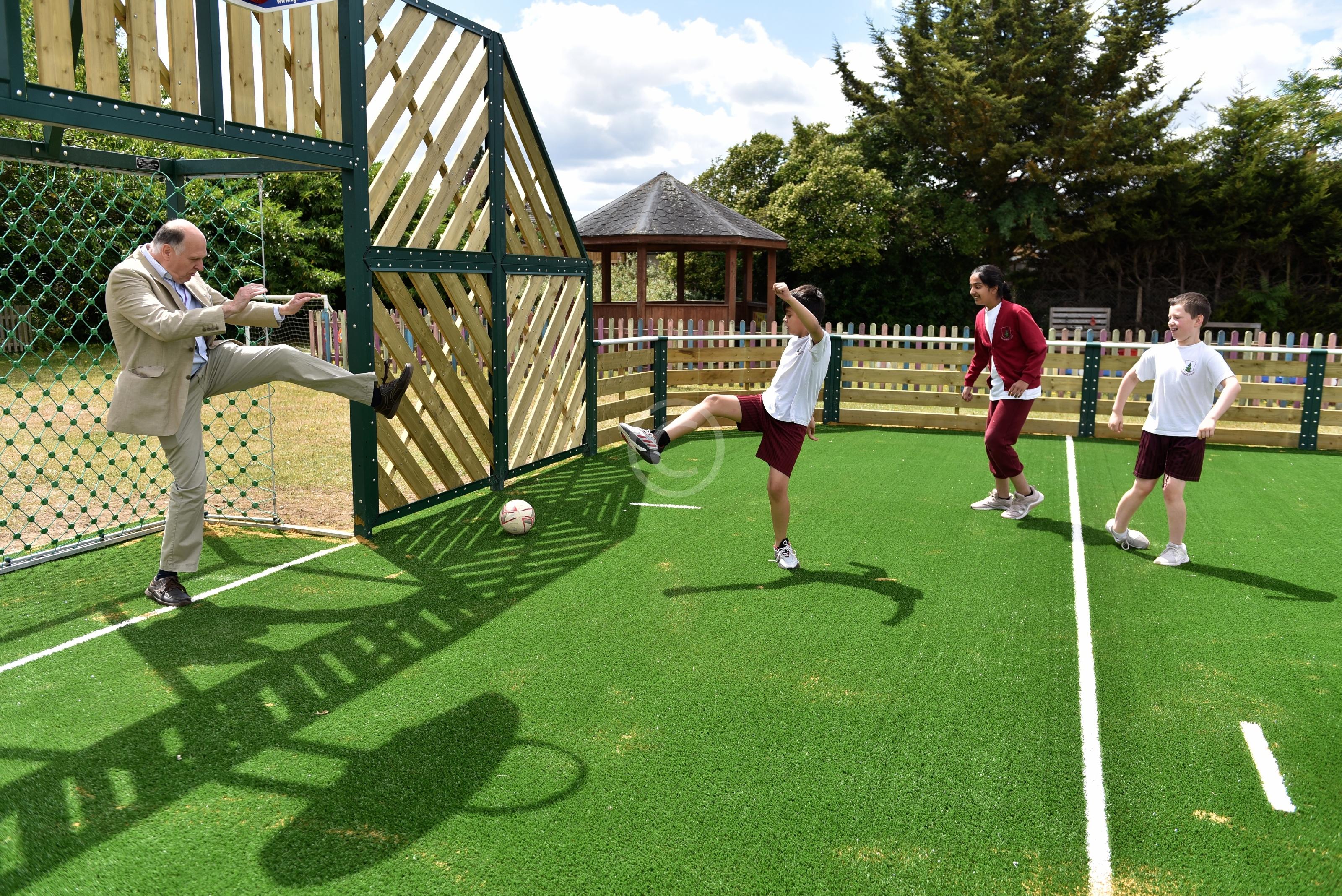 MAIDENHEAD 134648 - Photo 2 of 26 - Baylis Media Photos