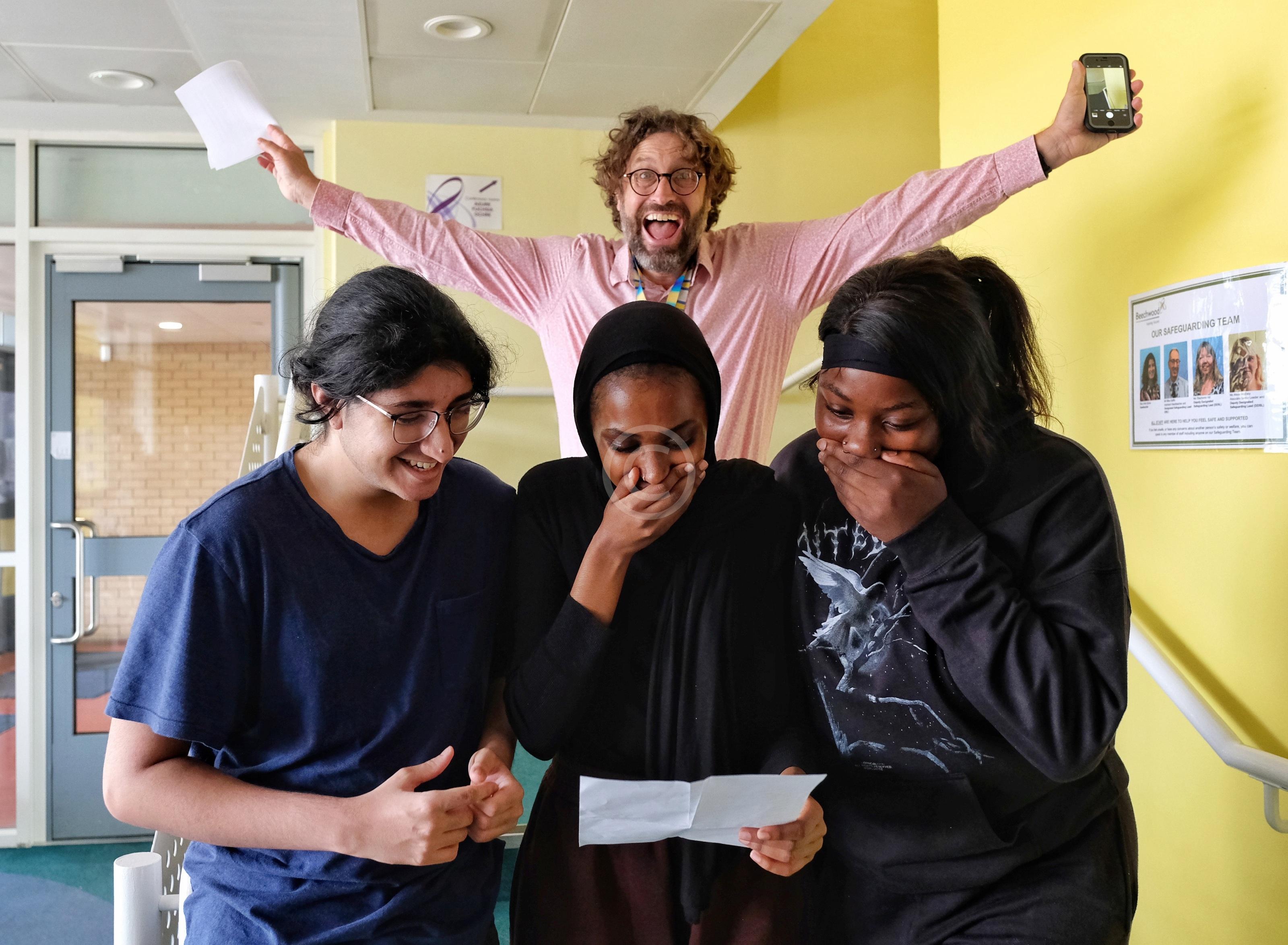 SLOUGH 134782 - Photo 1 of 3 - Baylis Media Photos