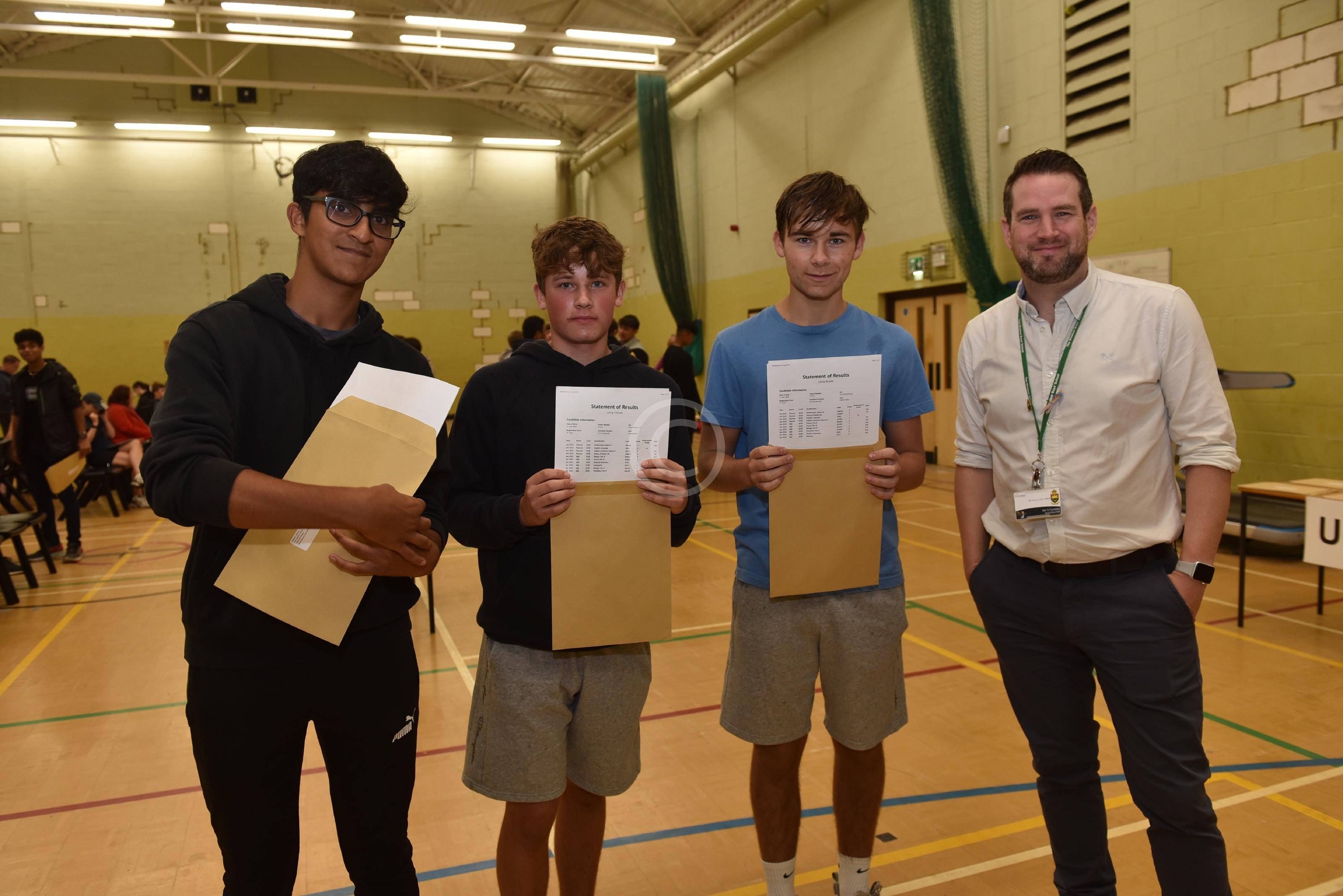 WINDSOR 134814 - Photo 1 of 25 - Baylis Media Photos