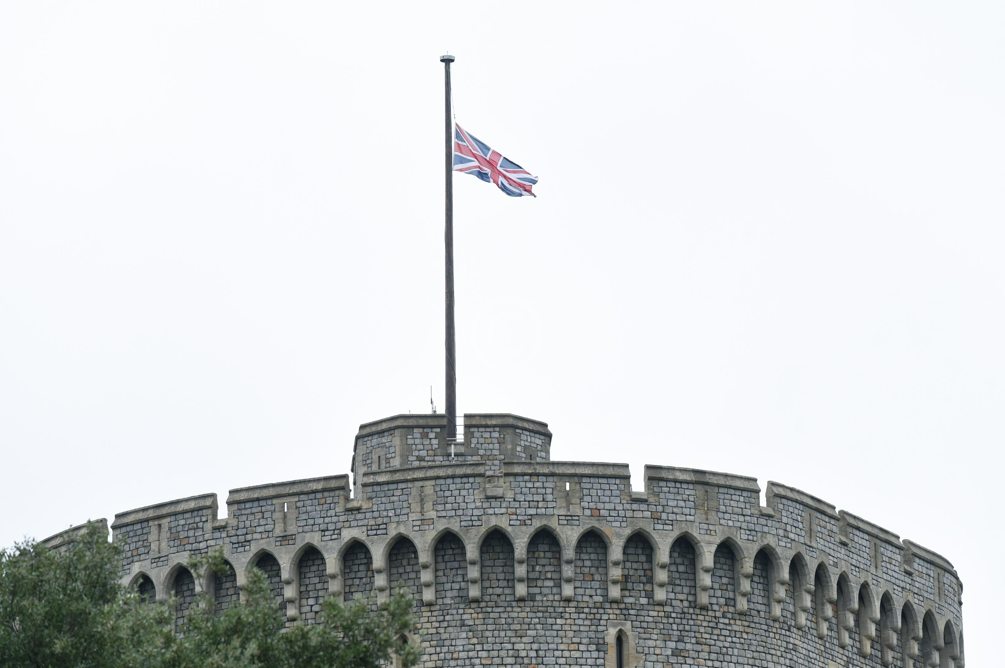 WINDSOR 134854 - Photo 1 of 9 - Baylis Media Photos