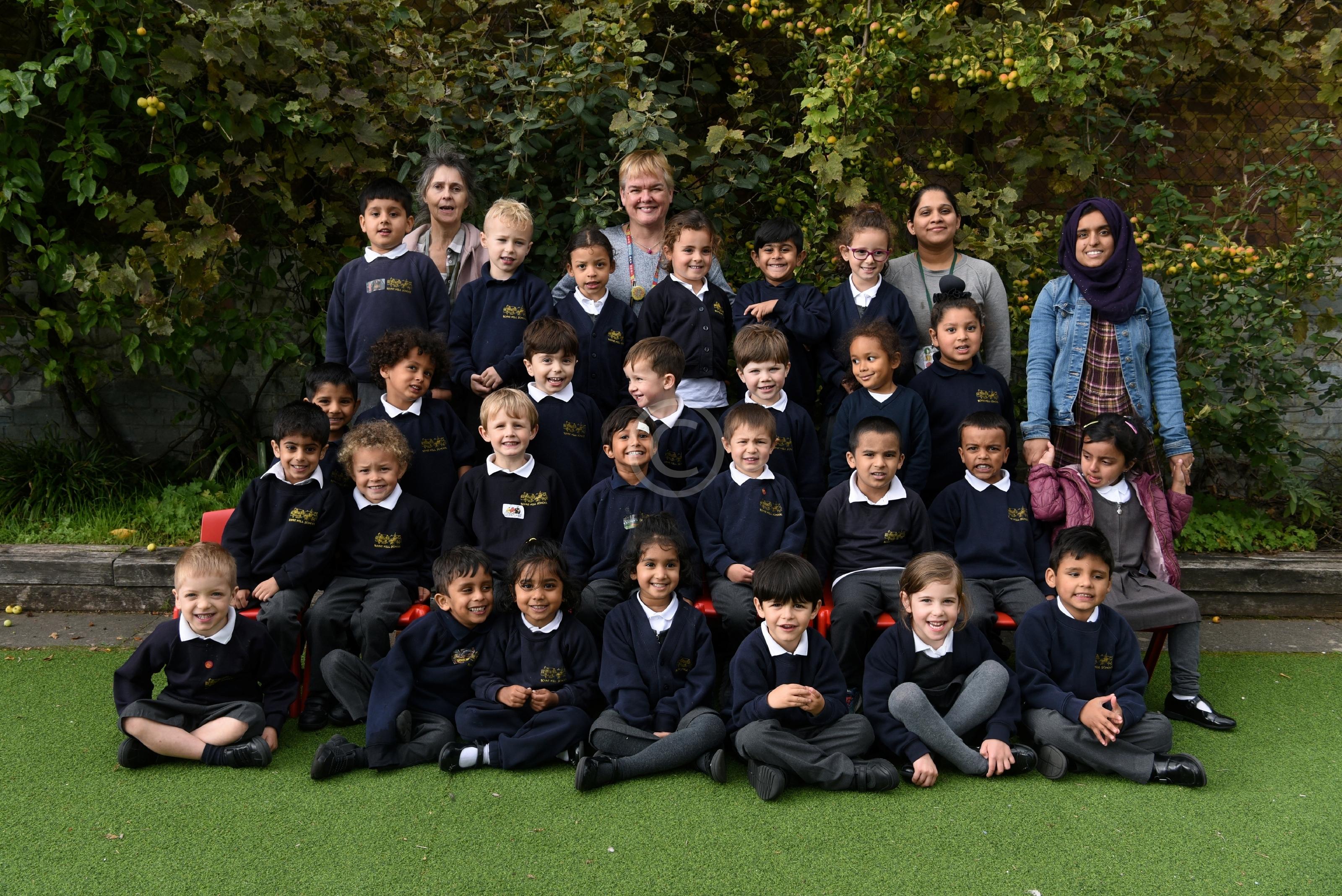 FIRST CLASS 134885 - Photo 1 of 9 - Baylis Media Photos