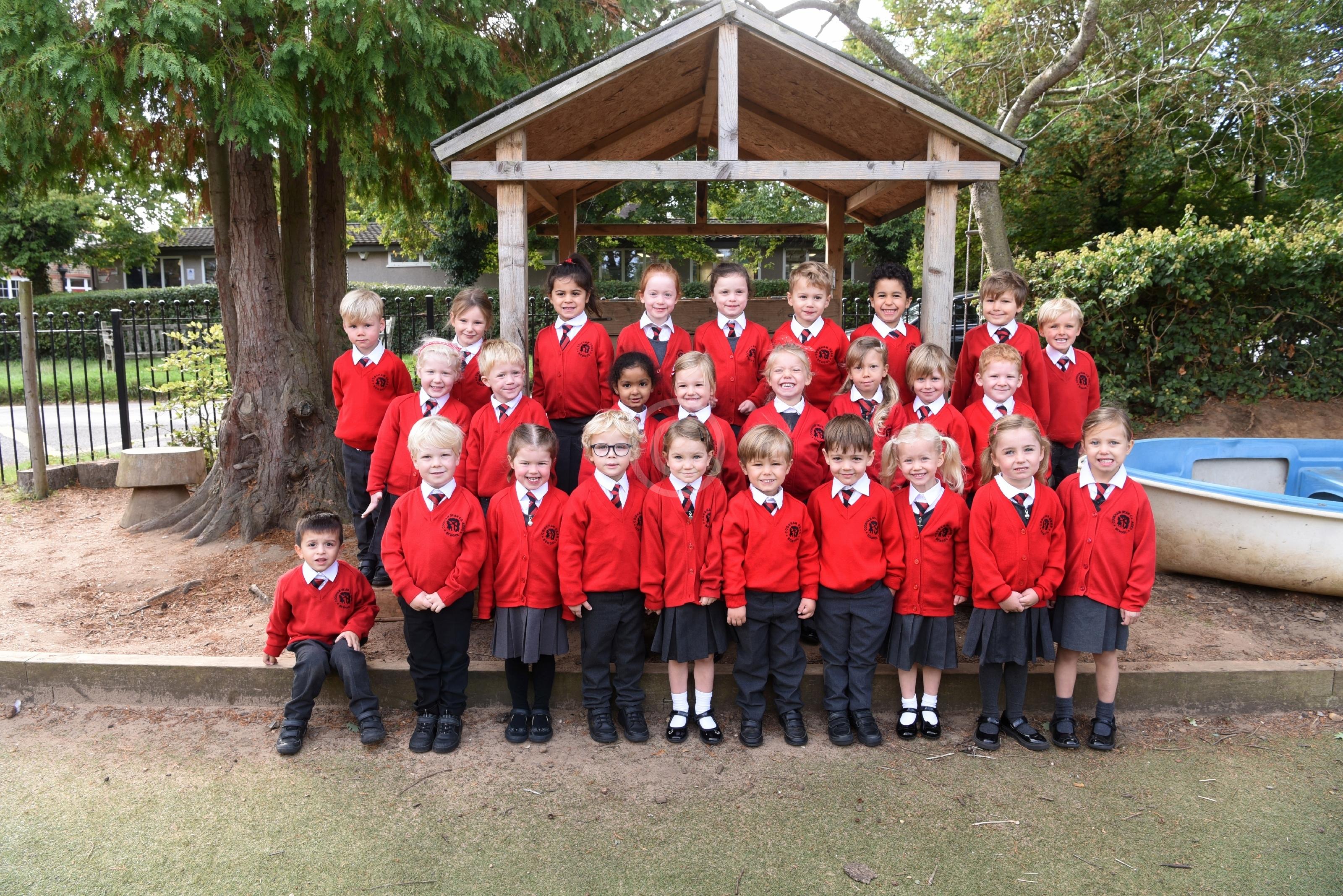 FIRST CLASS 134888 - Photo 1 of 3 - Baylis Media Photos