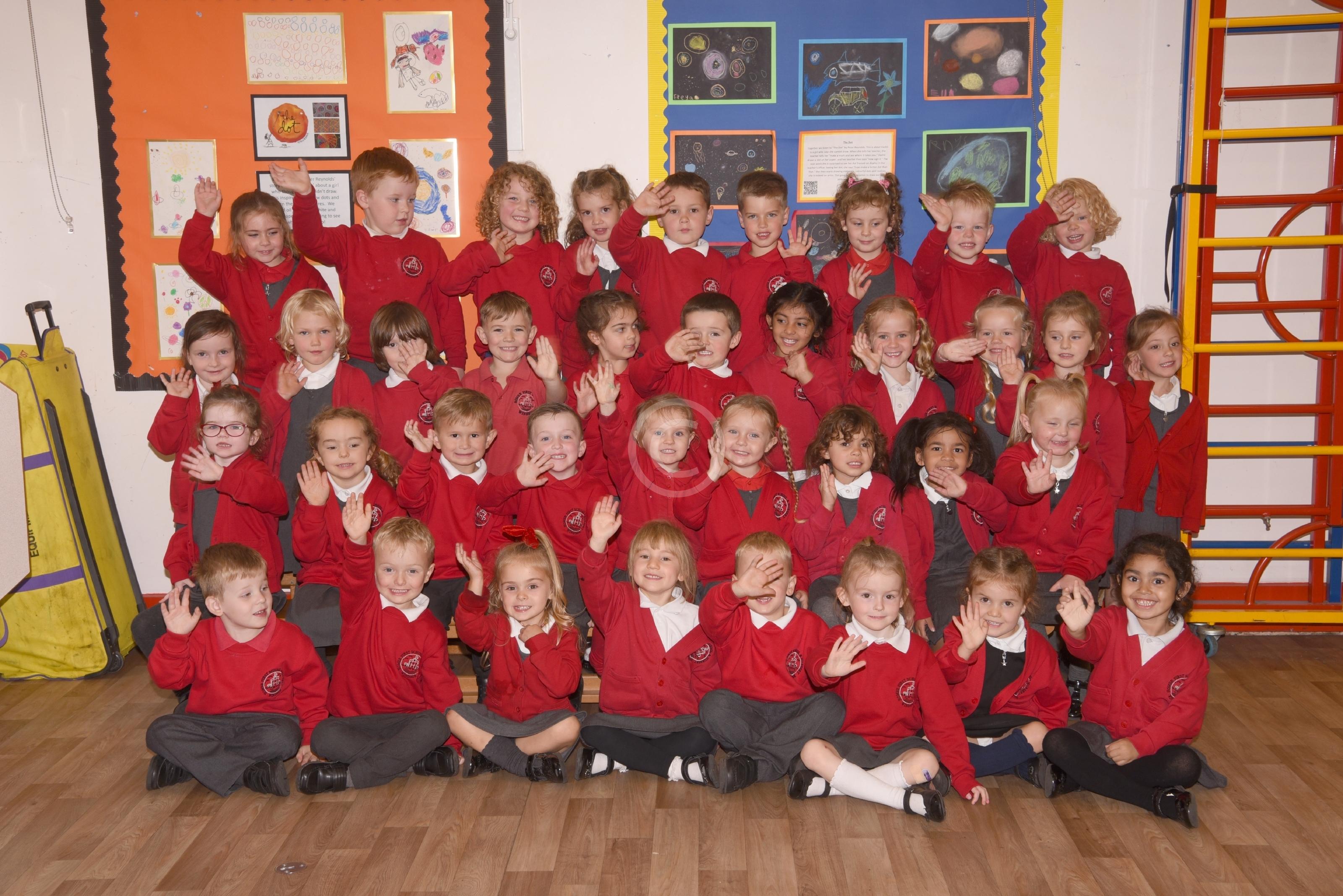 FIRST CLASS 134947 - Photo 1 of 4 - Baylis Media Photos