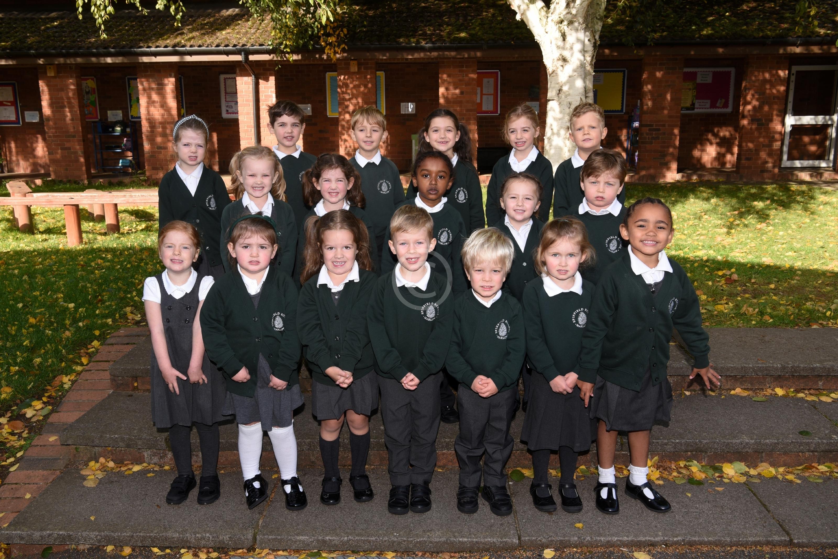 FIRST CLASS 134949 - Photo 1 of 4 - Baylis Media Photos